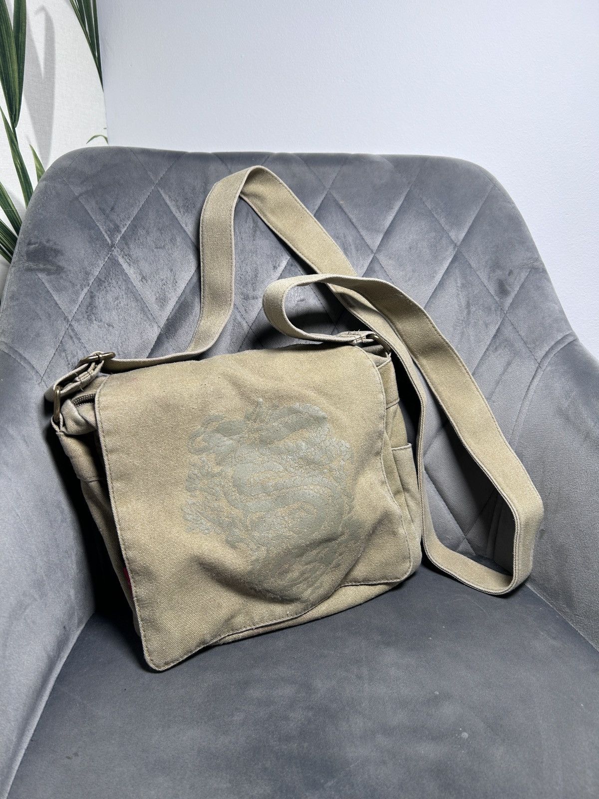 Japanese Brand Manguun Vintage Distressed Crossbody Bag Red Tag | Grailed