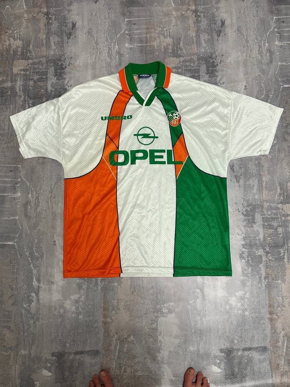 Vintage Umbro Opel Republic of Ireland Home football shirt 1994-1996 ...