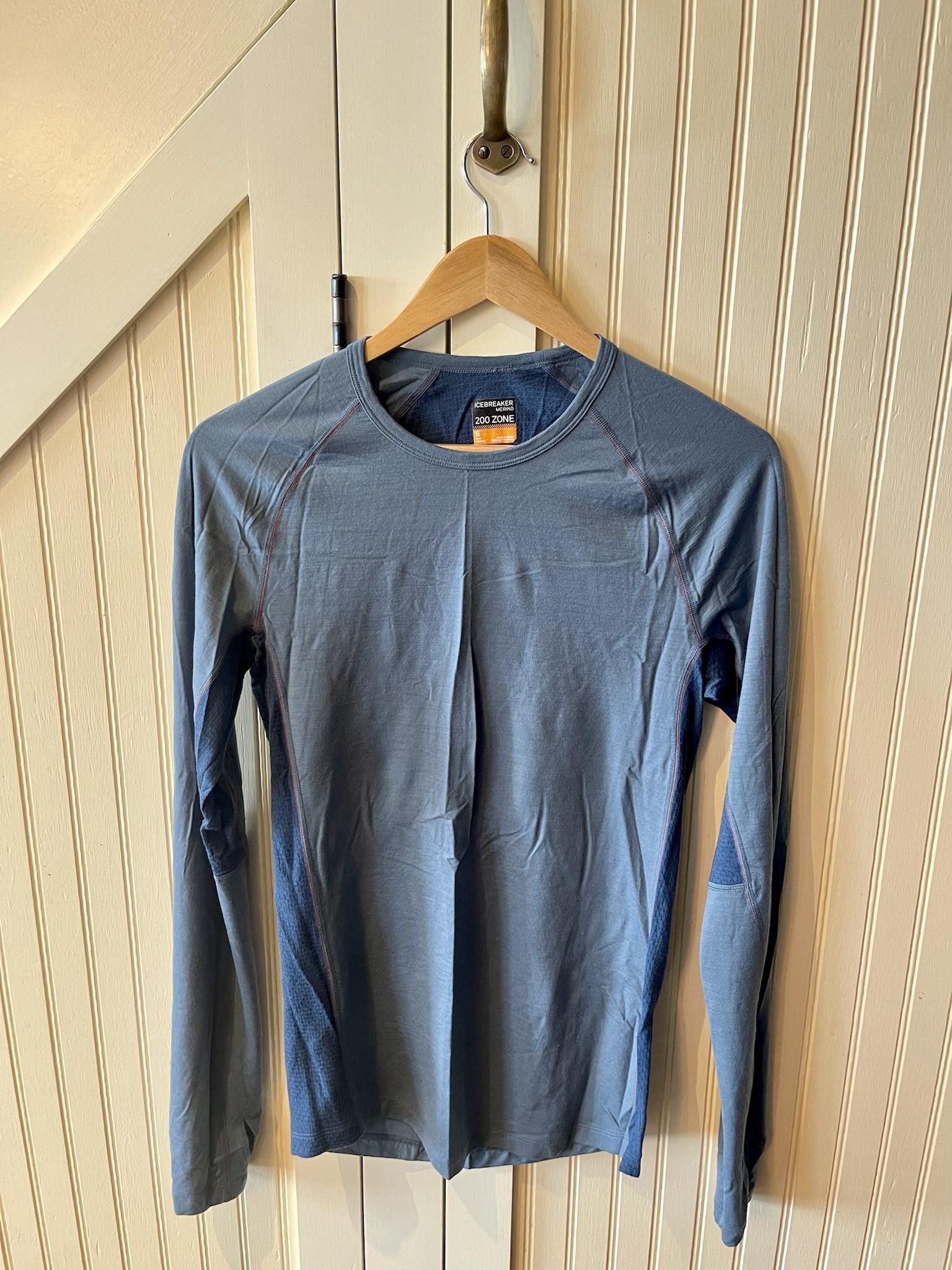 Ice Breaker ICEBREAKER 200 Zone Merino Wool Baselayer | Grailed