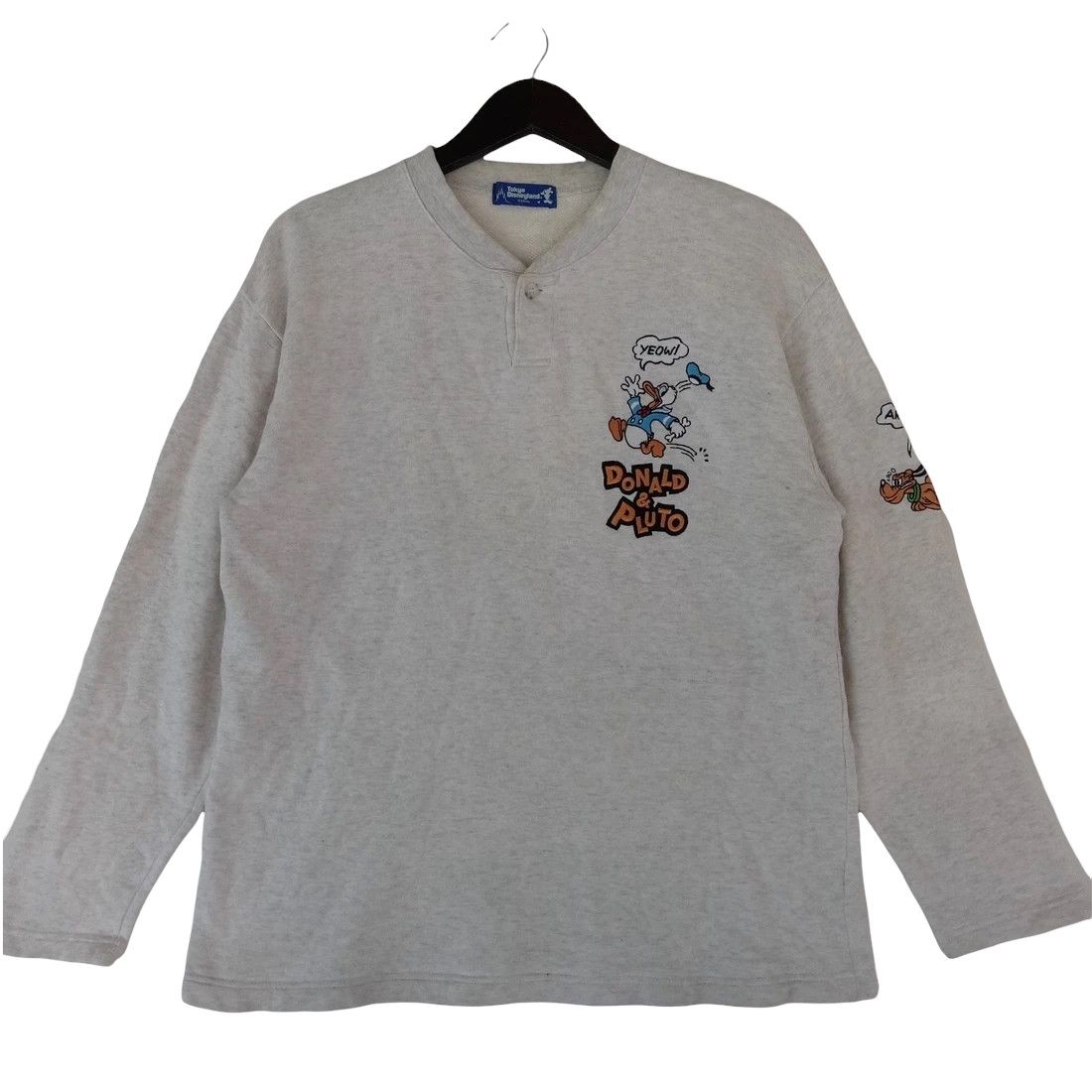 Disney × Vintage TOKYO DISNEYLAND Donald Duck & pluto disney sweater ...