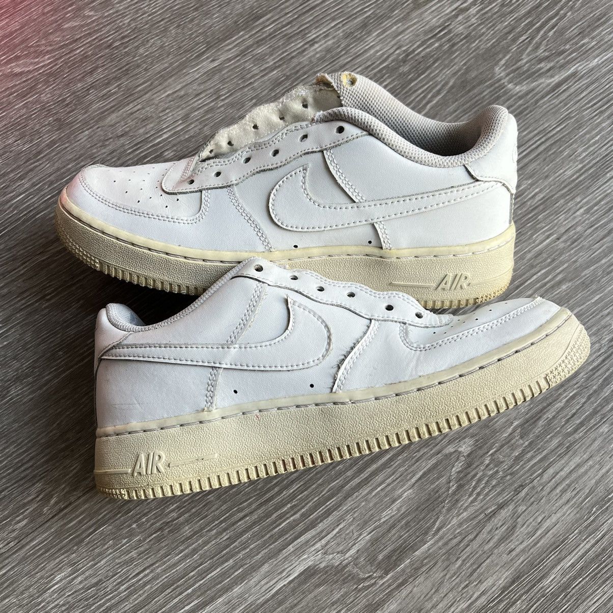 Nike × Vintage Vintage 2000s Aged White Nike Air Force 1 | Grailed