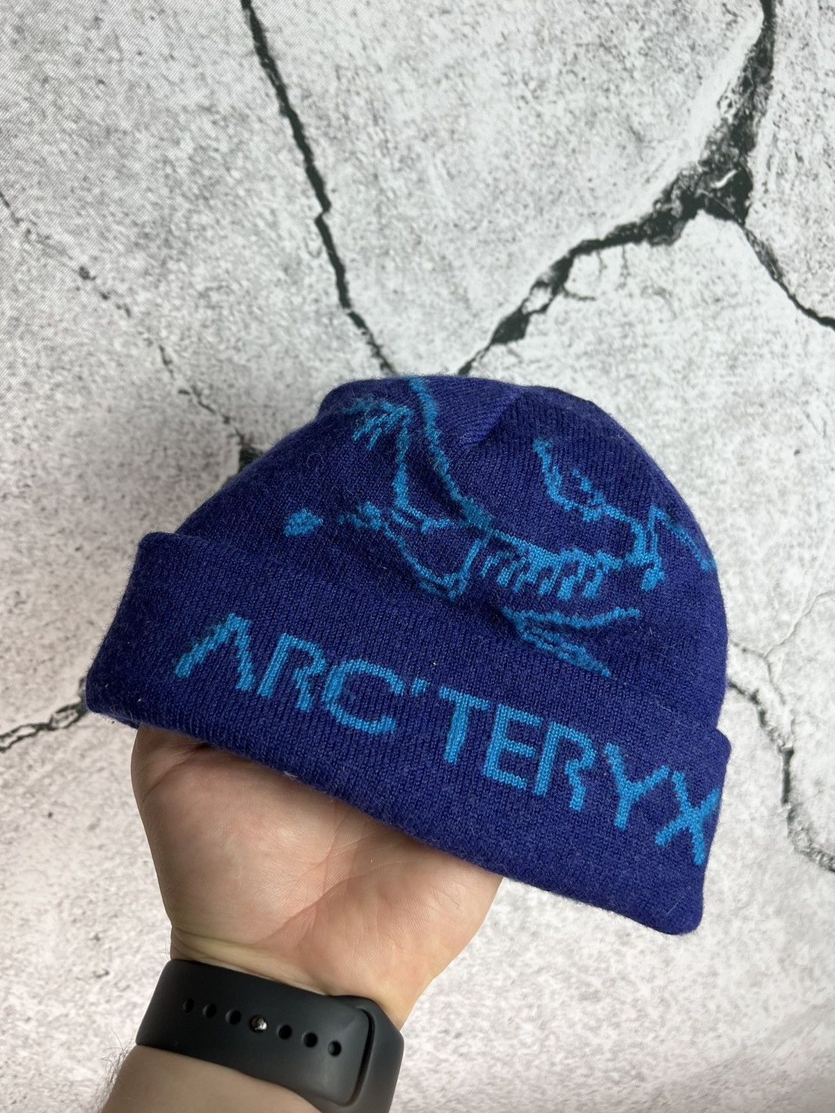 Arc'Teryx Arcteryx blue big logo beanie | Grailed Arc'Teryx Arcteryx blue big logo beanie | Grailed