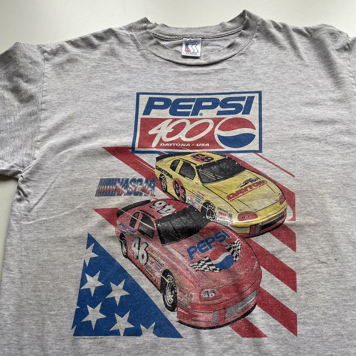 Vintage Vintage 90s Nascar Pepsi 400 American Flag Graphic t shirt ...