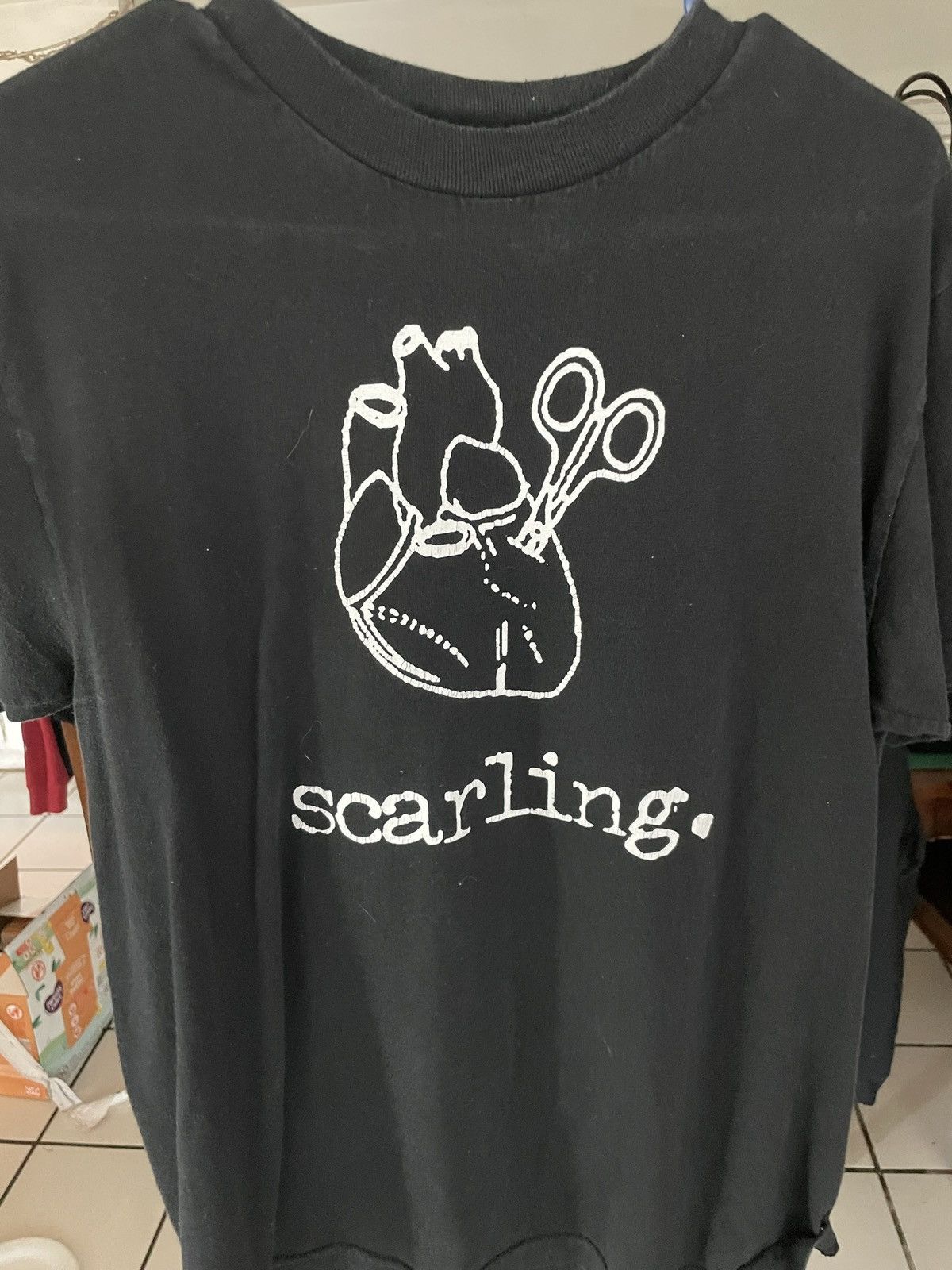 Vintage Scarling. Black Band Tee Heart & Scissors Vintage Washed Y2k ...