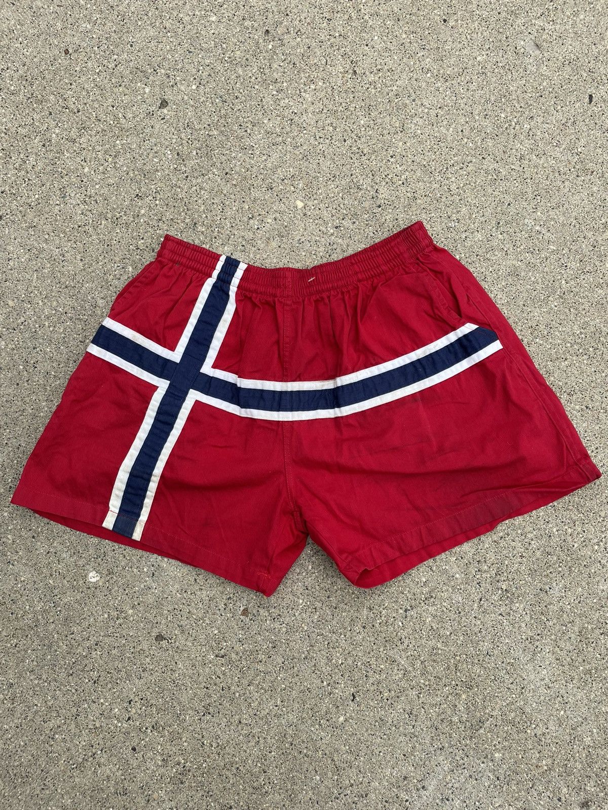 Outdoor Life × Streetwear × Vintage Vintage Norway Flag Shorts | Grailed