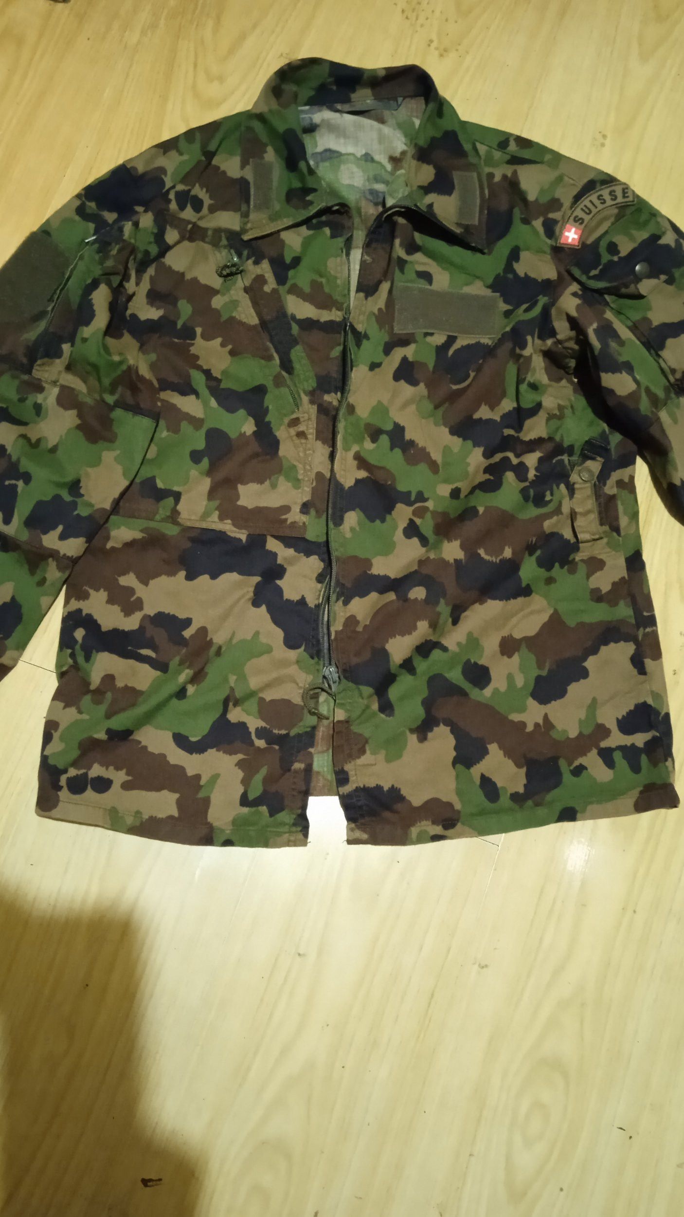 Military Vintage Swiss TAZ-90 Camo Combat Jacket | Grailed