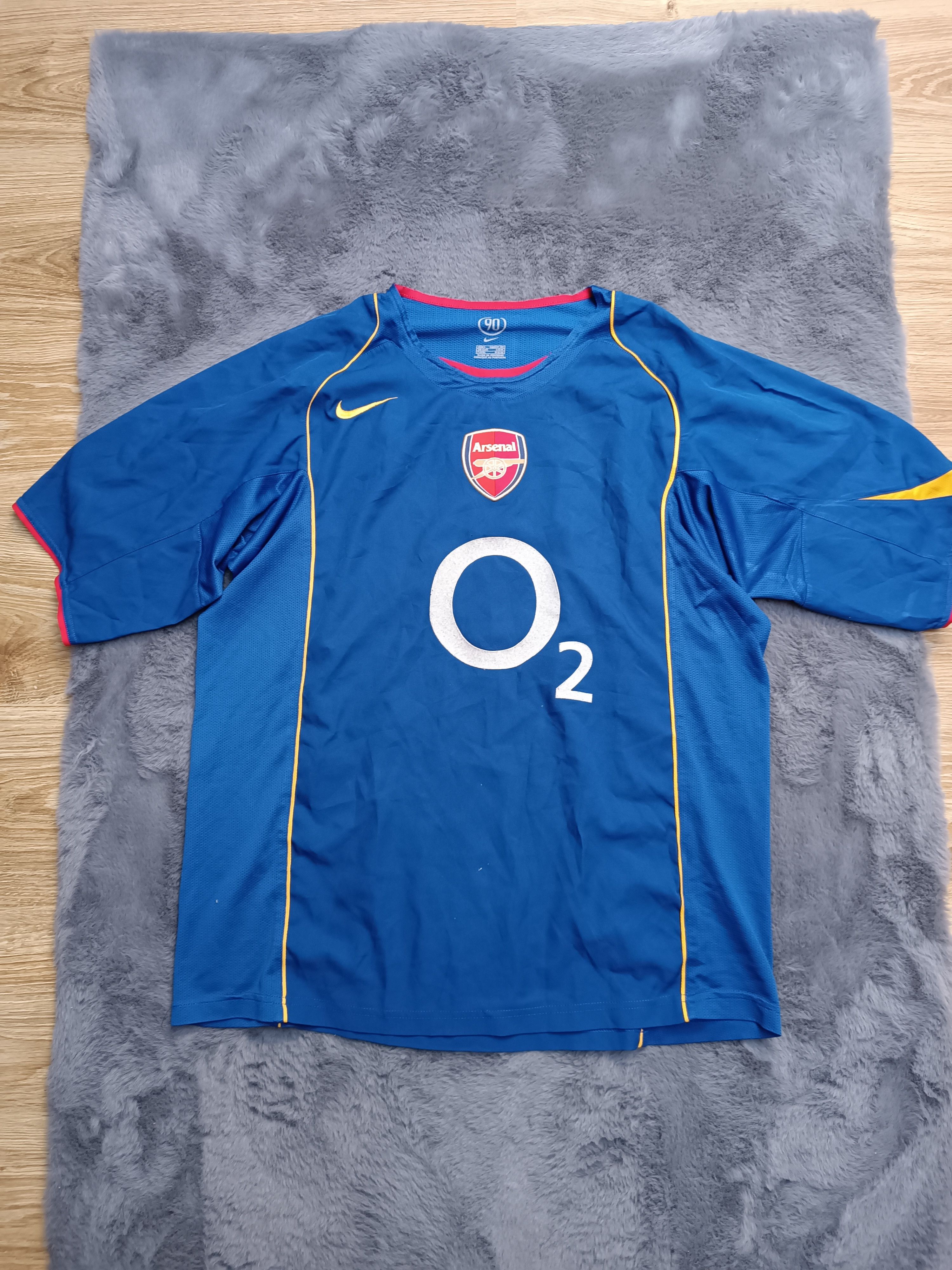 Nike × Sportswear T-shirt Nike Arsenal o2 2004/05 soccer | Grailed