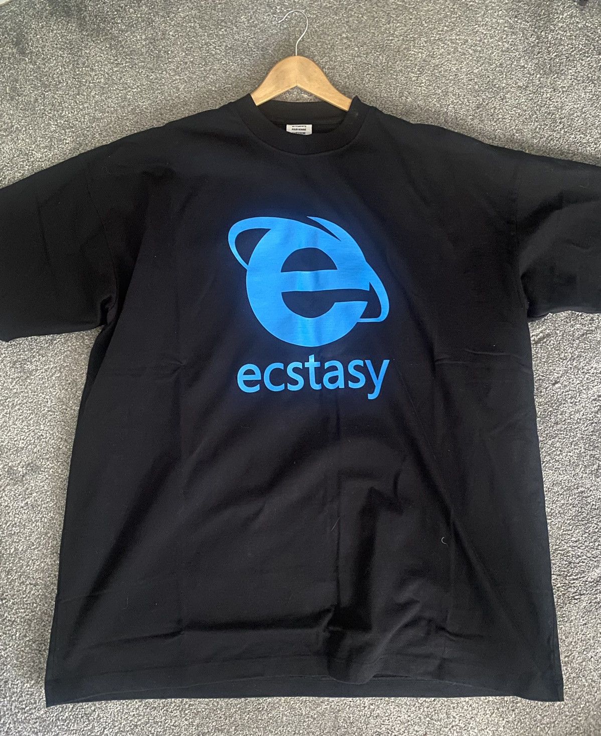 Vetements SS20 VETEMENTS ‘Ecstasy’ T Shirt | Grailed