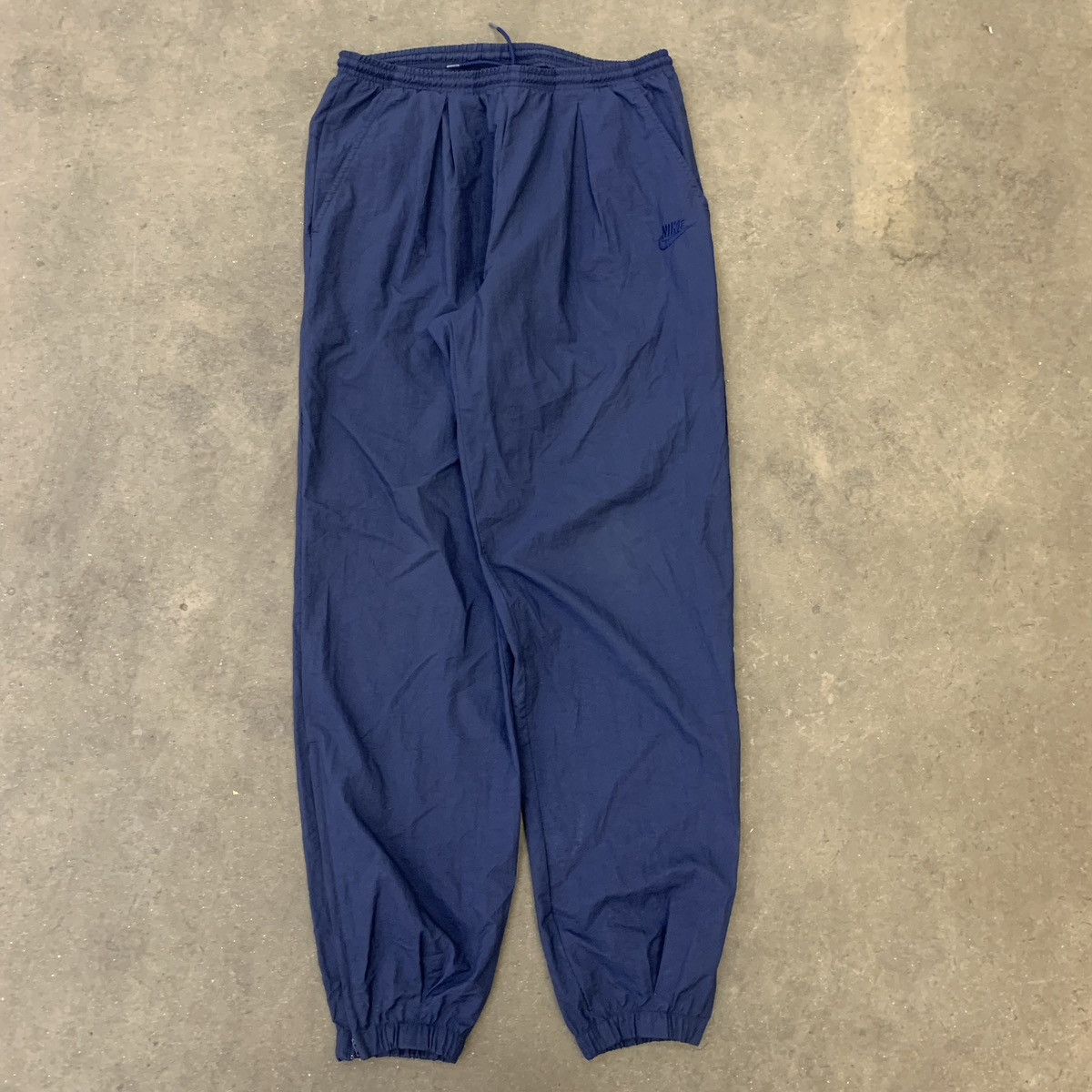 Nike × Streetwear × Vintage vintage 90s Nike classic lightweight nylon ...