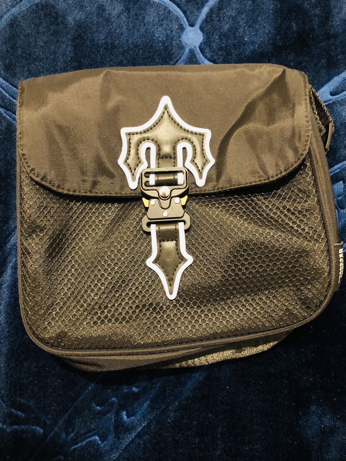 Trapstar London Trapstar cross bag | Grailed
