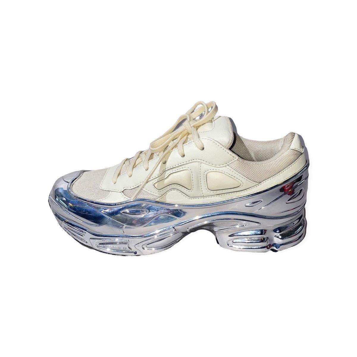 Adidas × Raf Simons × SSENSE Raf Simons Ozweego Silver metallic ...