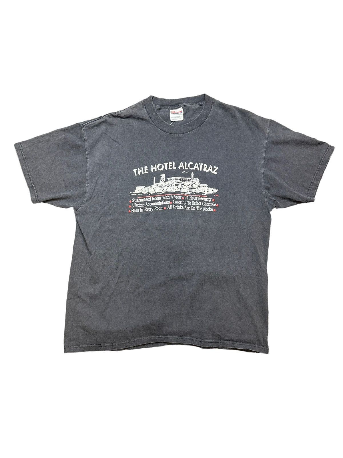 Hanes × Vintage Vintage Alcatraz Prison Hotel T-Shirt | Grailed