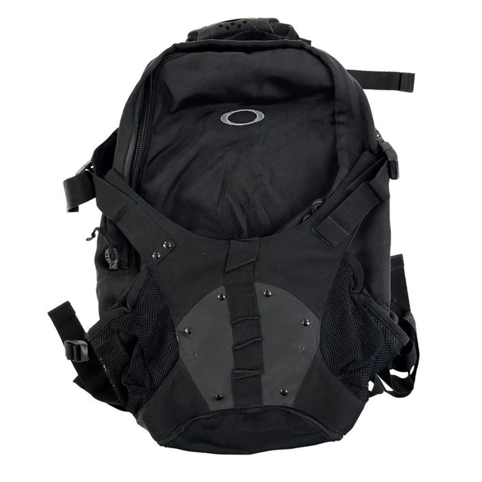 Oakley Vintage Oakley Backpack | Grailed