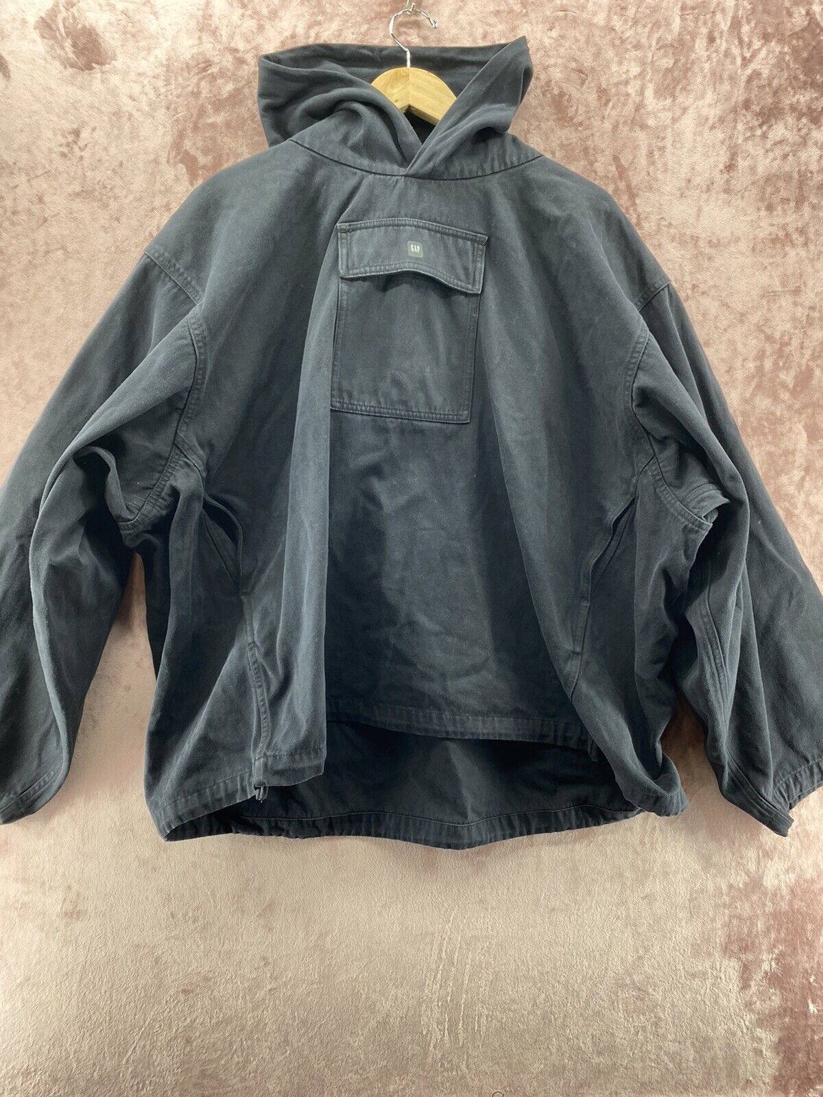 Gap × Kanye West YEEZY Gap Engineered by Balenciaga Sateen Anorak Black ...