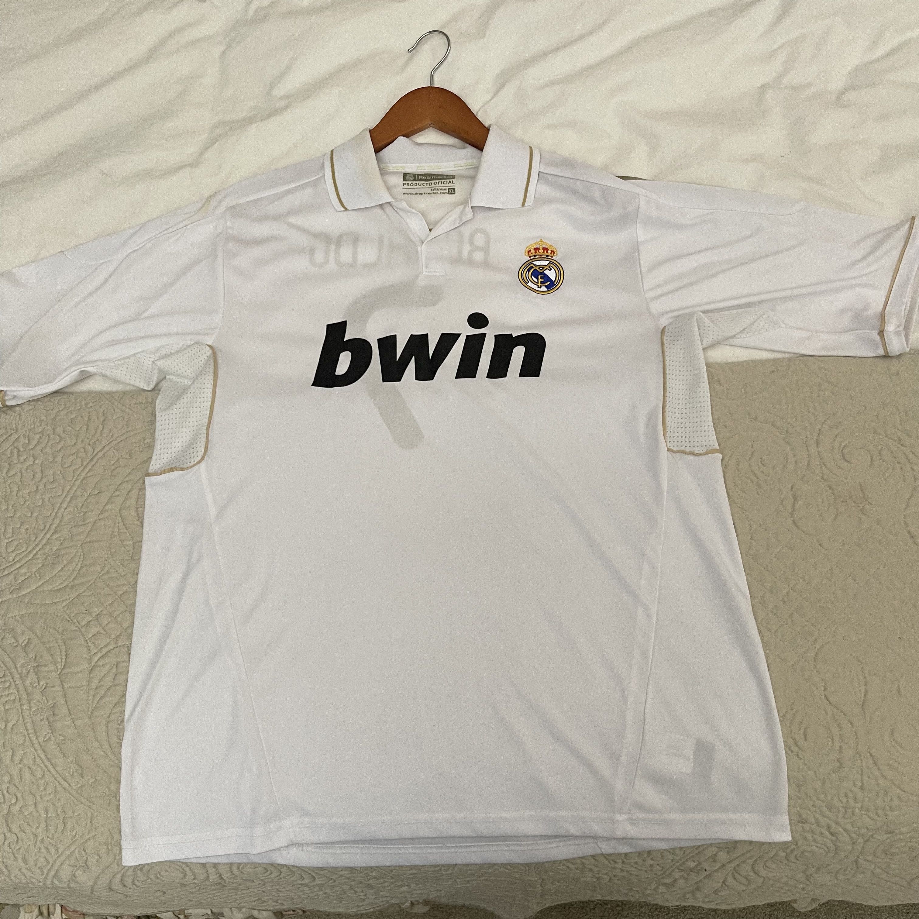 Soccer Jersey The Real Madrid bwin Ronaldo 7 FC Futbol Club Home Jersey ...