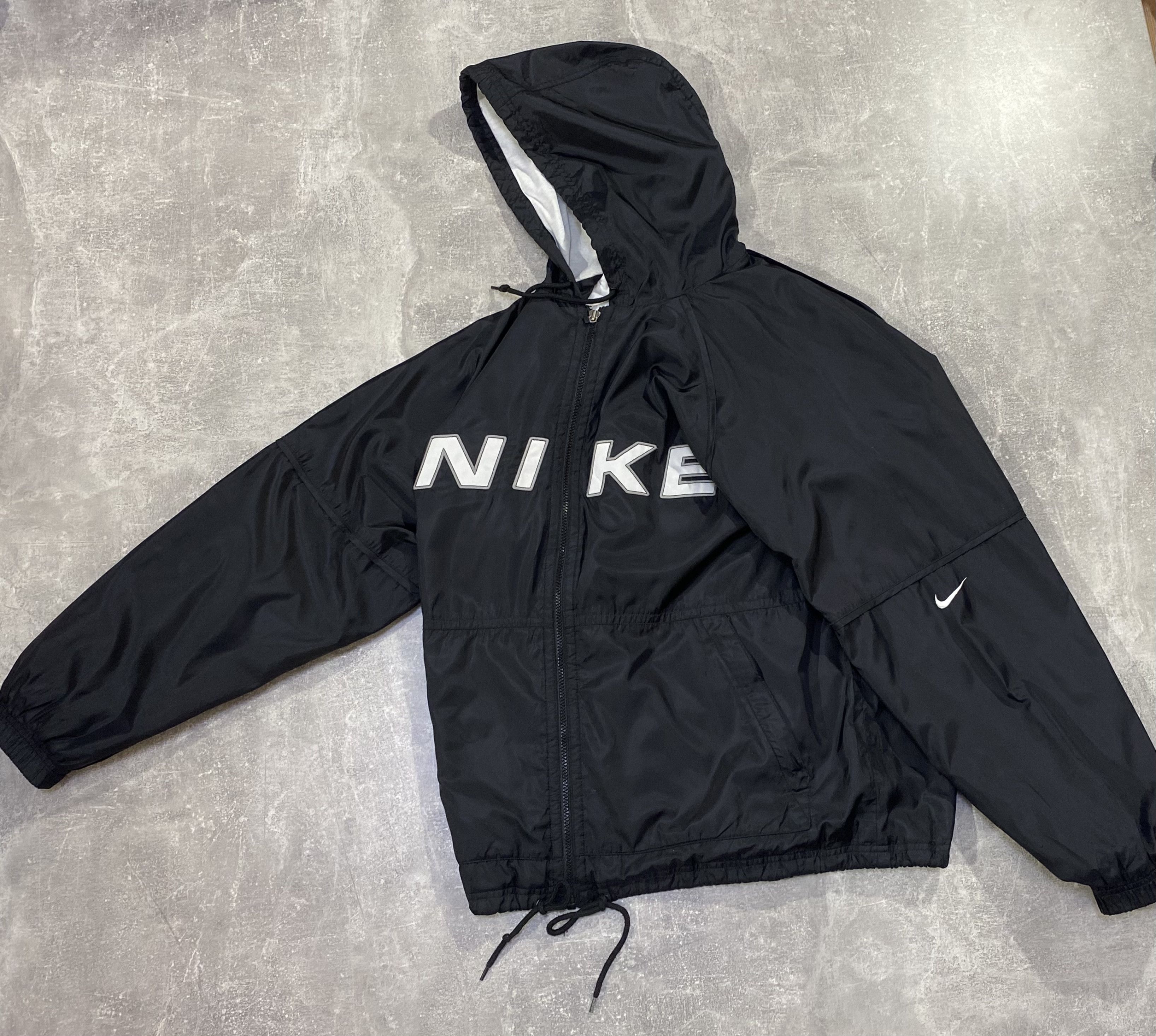Nike Vintage Nike Red Tags WINDRUNNER BIG LOGO Retro Jacket | Grailed