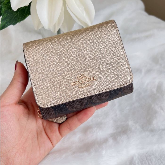 Coach Coach Small Trifold Wallet In Signature Canvas | Grailed