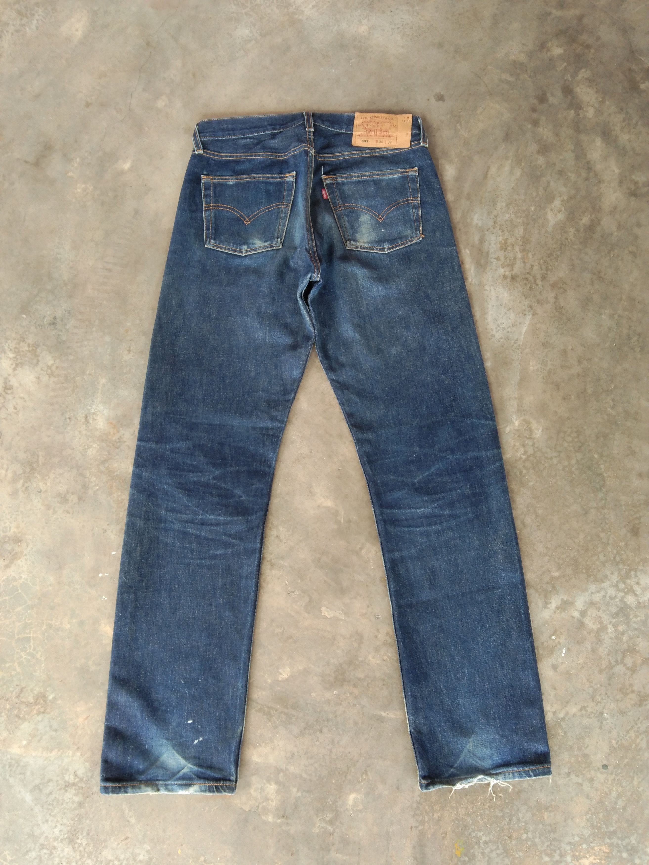 Vintage Vintage Levi's 501 Made In USA Distressed Jeans 30x32 | Grailed