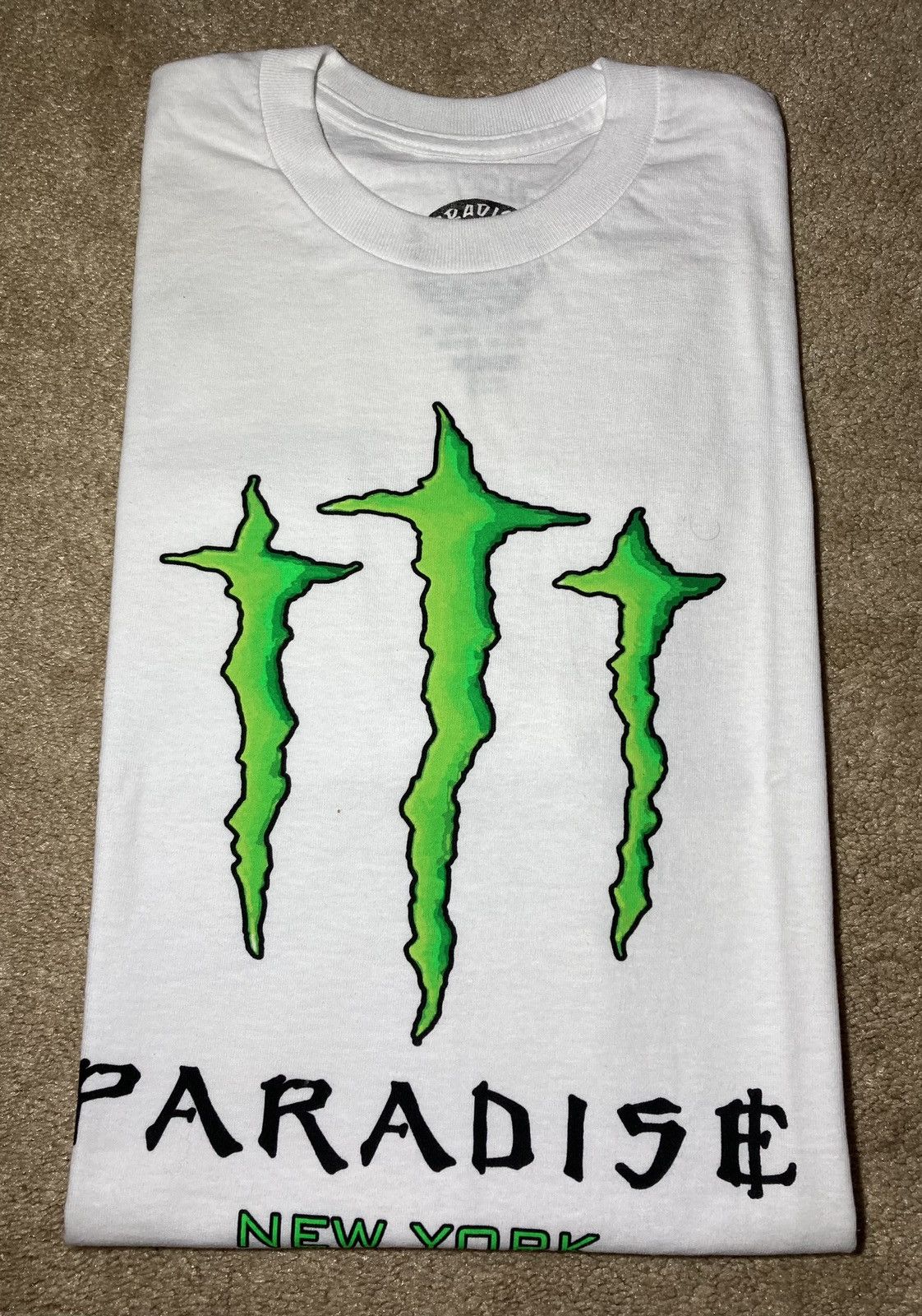 Supreme New SS22 Paradise Monster Parody Logo Rip White Supreme 2022 ...