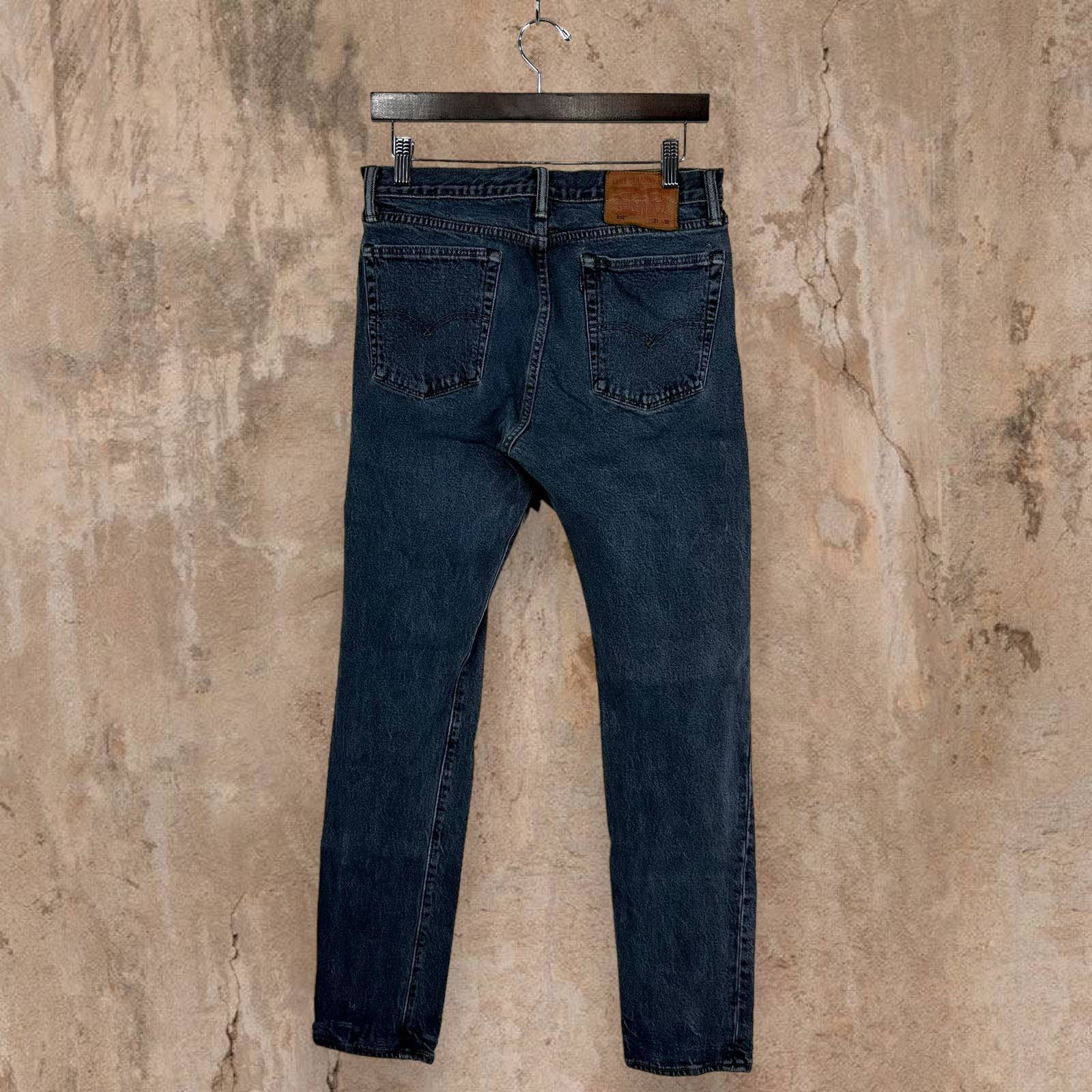 Vintage Levis 510 Skinny Jeans Medium Wash Red Tab Tan Logo | Grailed