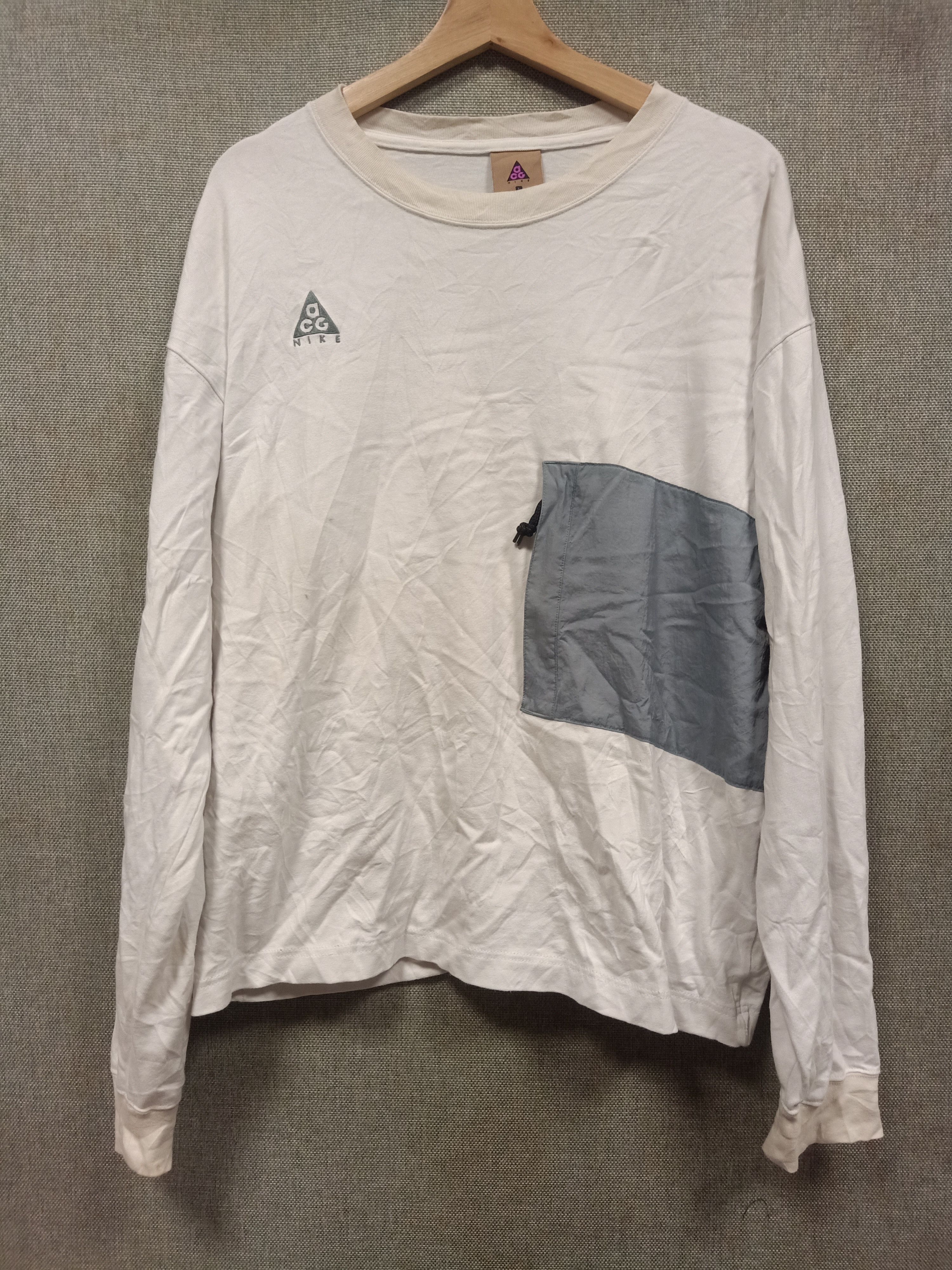 Nike × Nike ACG × Vintage Sweatshirt nike acg pocket logo embroidery ...