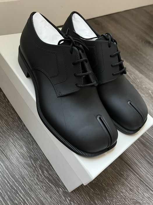 Maison Margiela Margiela Black Rubber Tabi Derby Oxford - 37 | Grailed