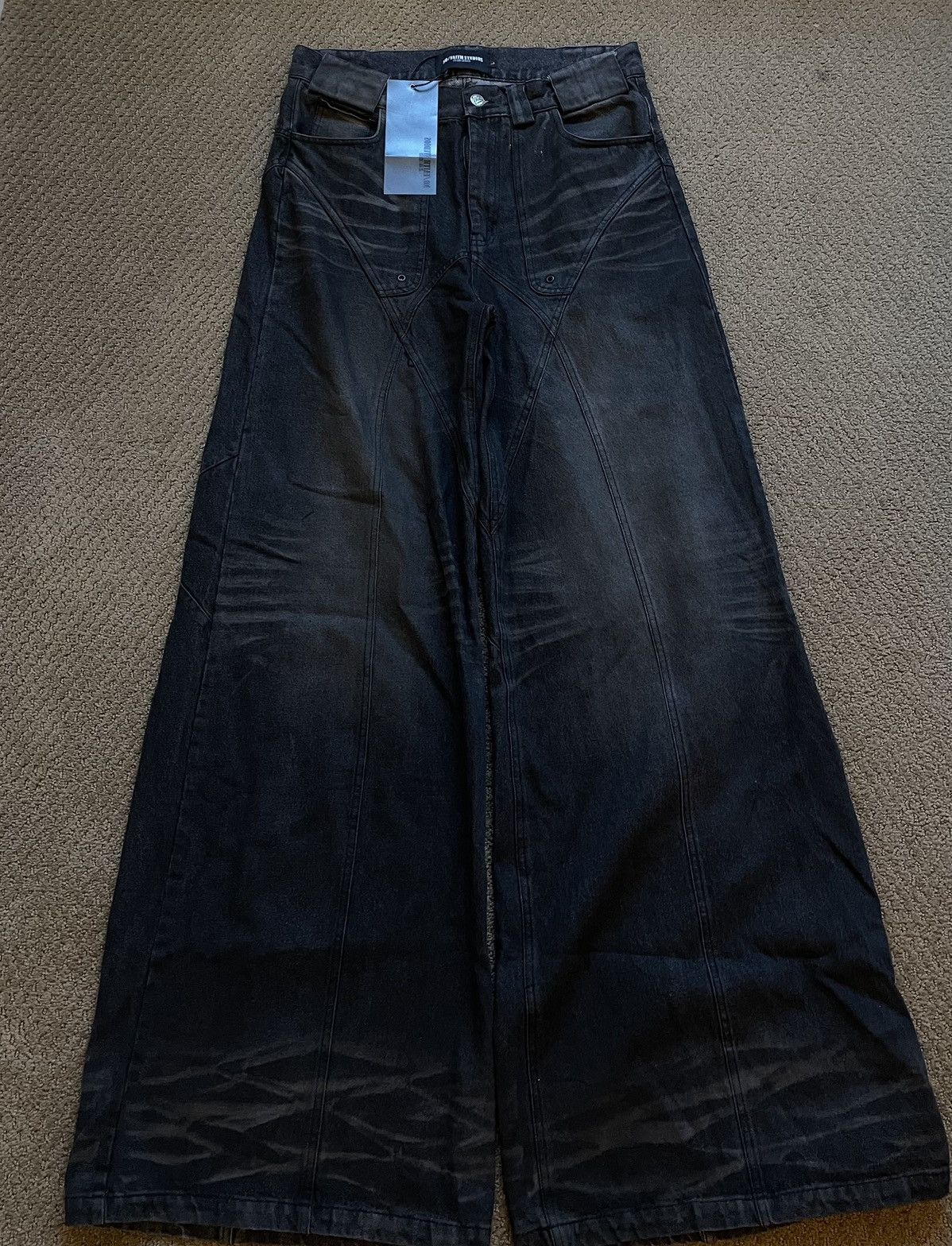 No Faith Studios × Streetwear × Vintage Sun Faded Silver Dune Baggy ...