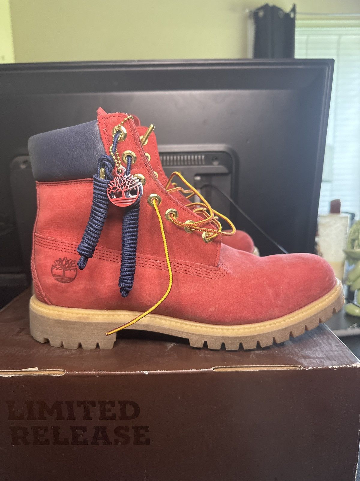 Timberland × Vintage Limited Release Red Timberlands | Grailed