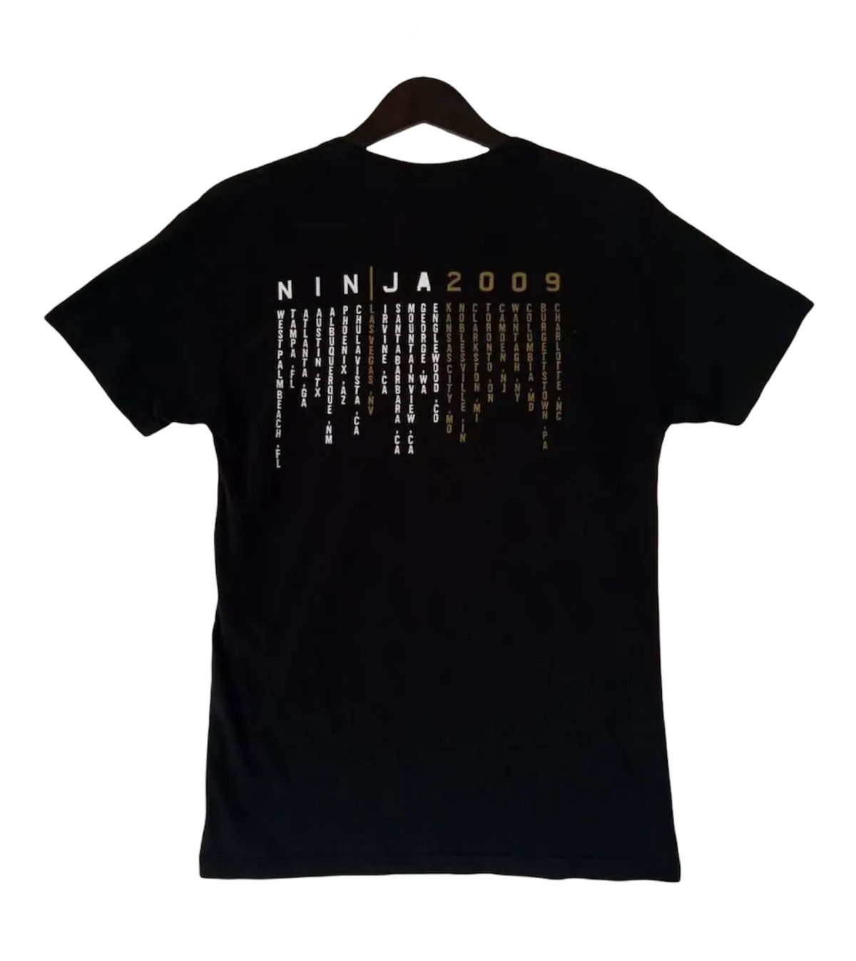 Band Tees × Tour Tee NIN Nine Inch Nails Jane's Addiction gothic rock ...