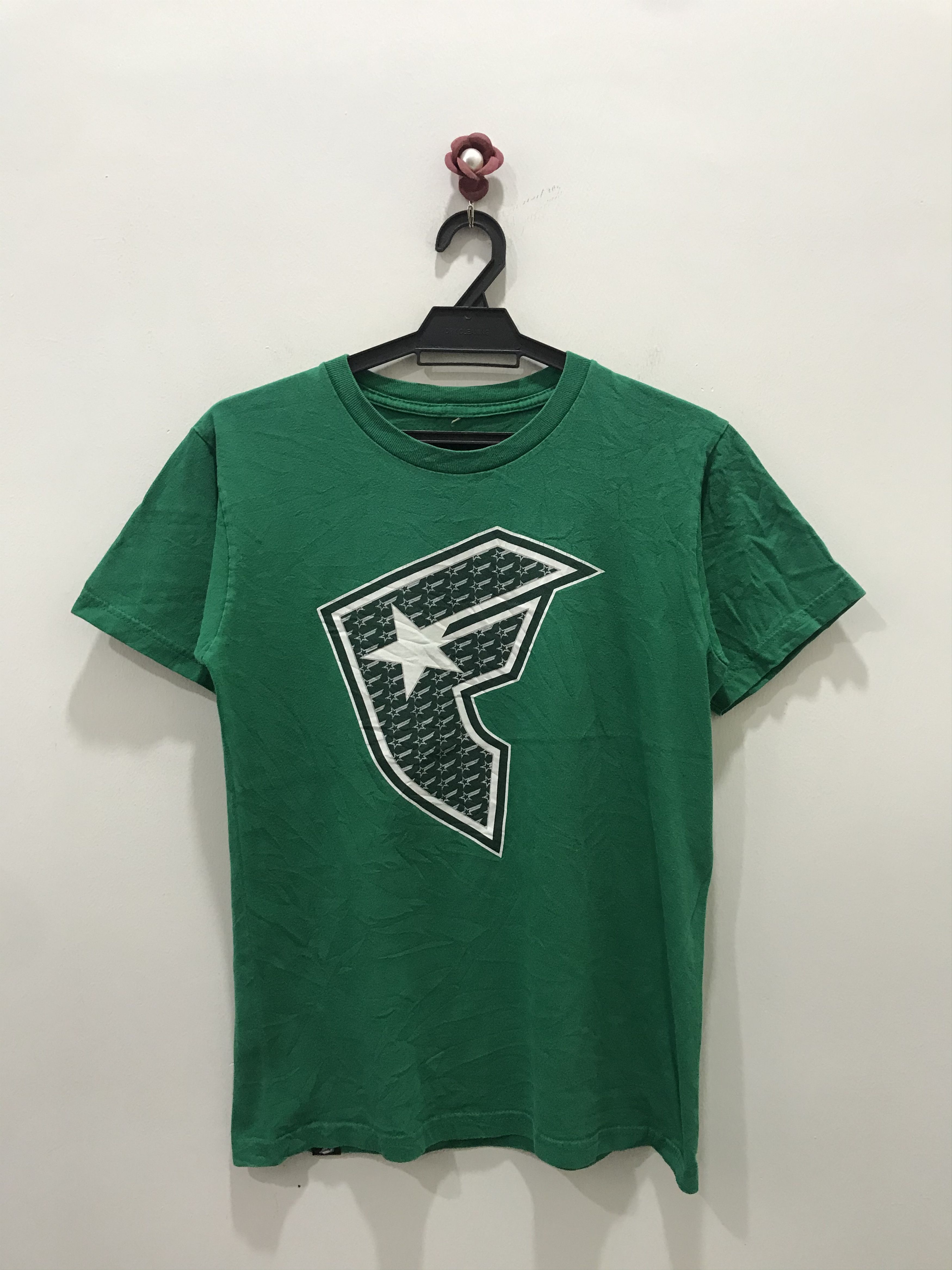 Famous Stars And Straps × Streetwear × Tee Shirt FAMOUS Stars And ...