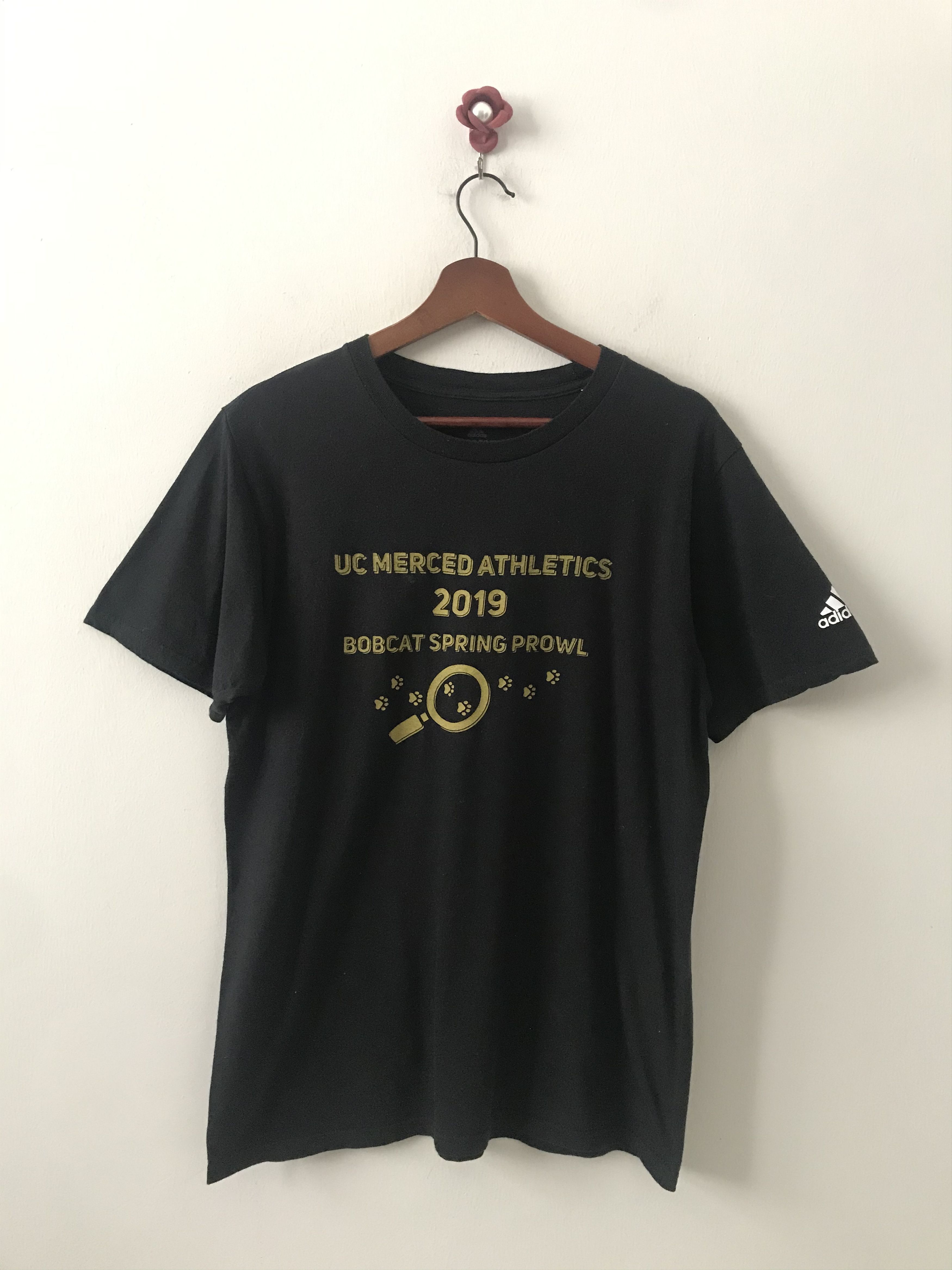 Adidas × Athletic × Tee Shirt ADIDAS THE GO TO THE UC Merced Athletics ...