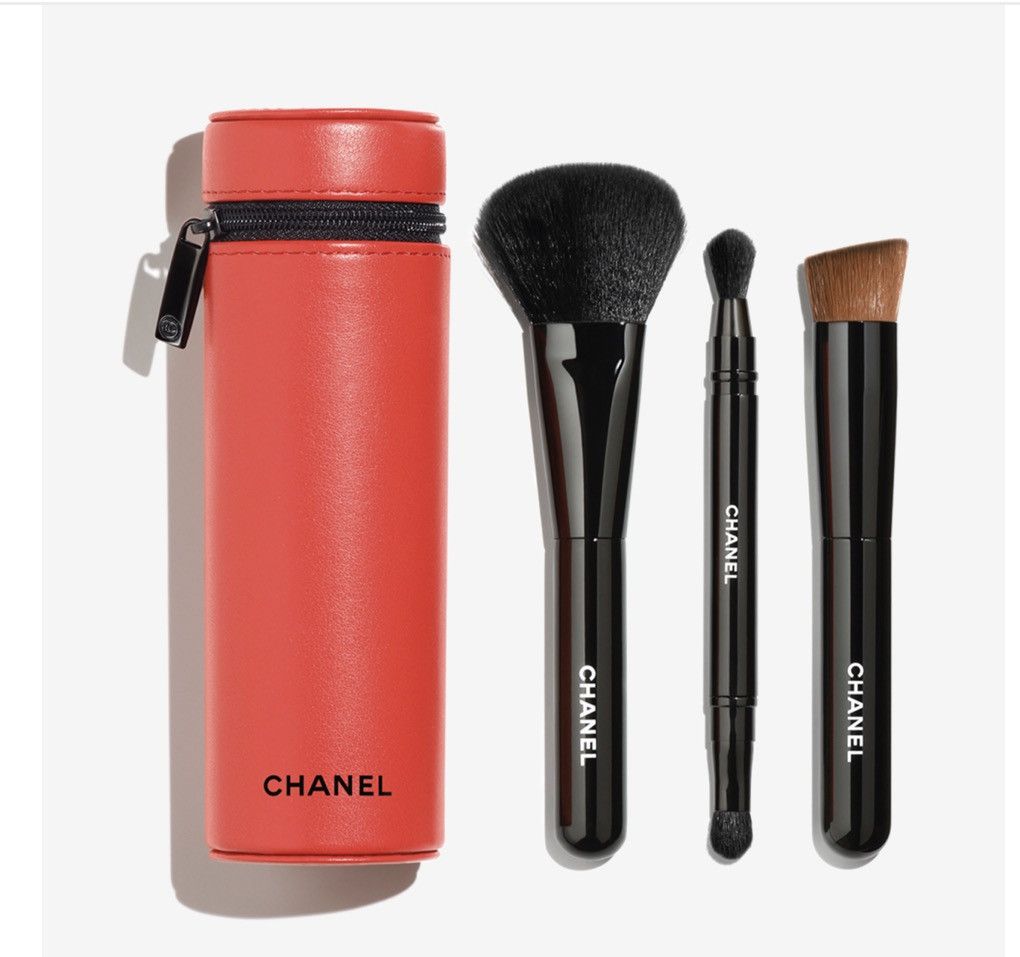 Chanel NEW! Chanel Limited Edition Makeup Brush Set PREMIÈRE DAME | Grailed