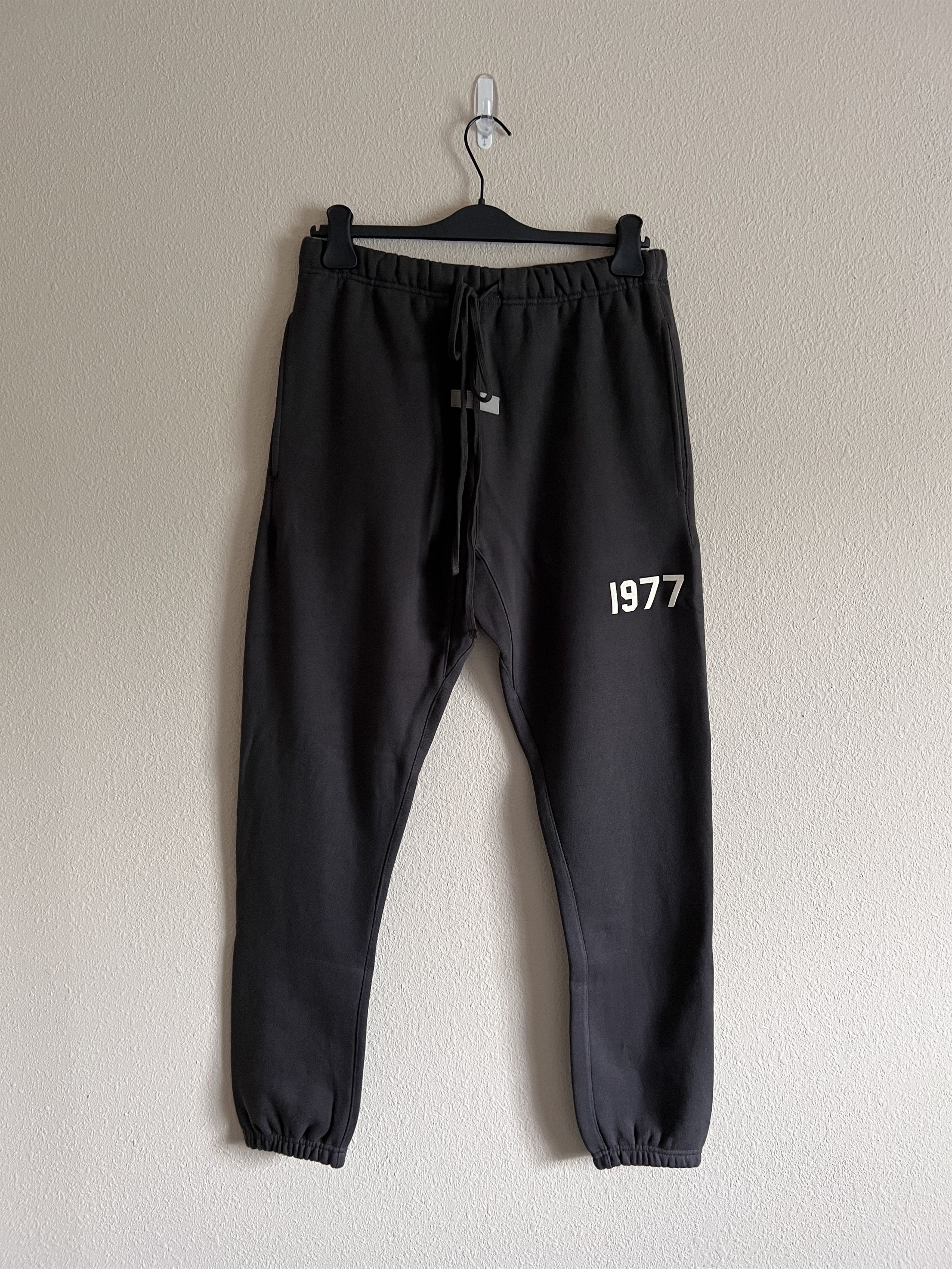 Fear of God Fear of God Essentials 1977 Sweatpants in Black | Grailed