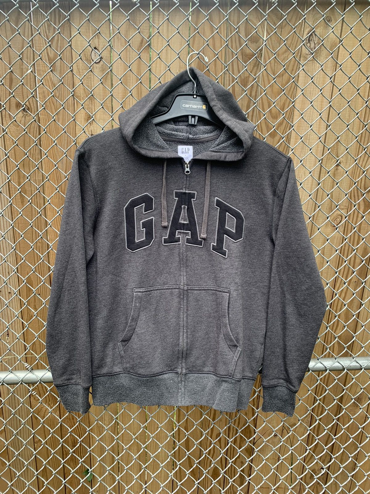 Vintage Vintage Y2K Gap Spellout ZipUp Hoodie | Grailed