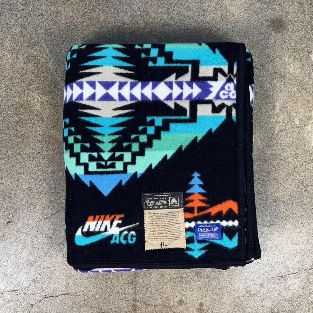 Nike ACG × Pendleton NIKE GRAIL!! Super rare Nike ACG X Pendleton “Legends” | Grailed