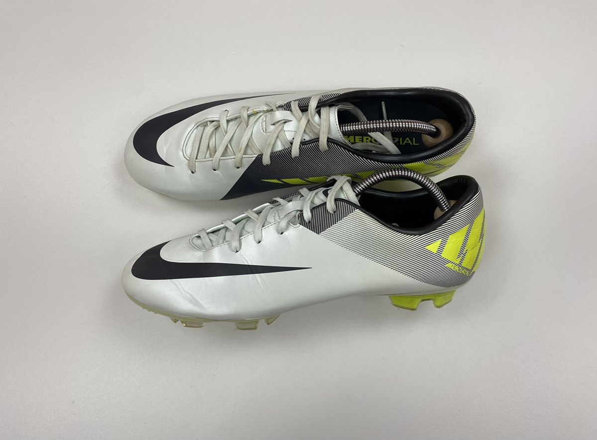 Nike Nike Vintage Mercurial Miracle II FG Cleats size US 11 | Grailed