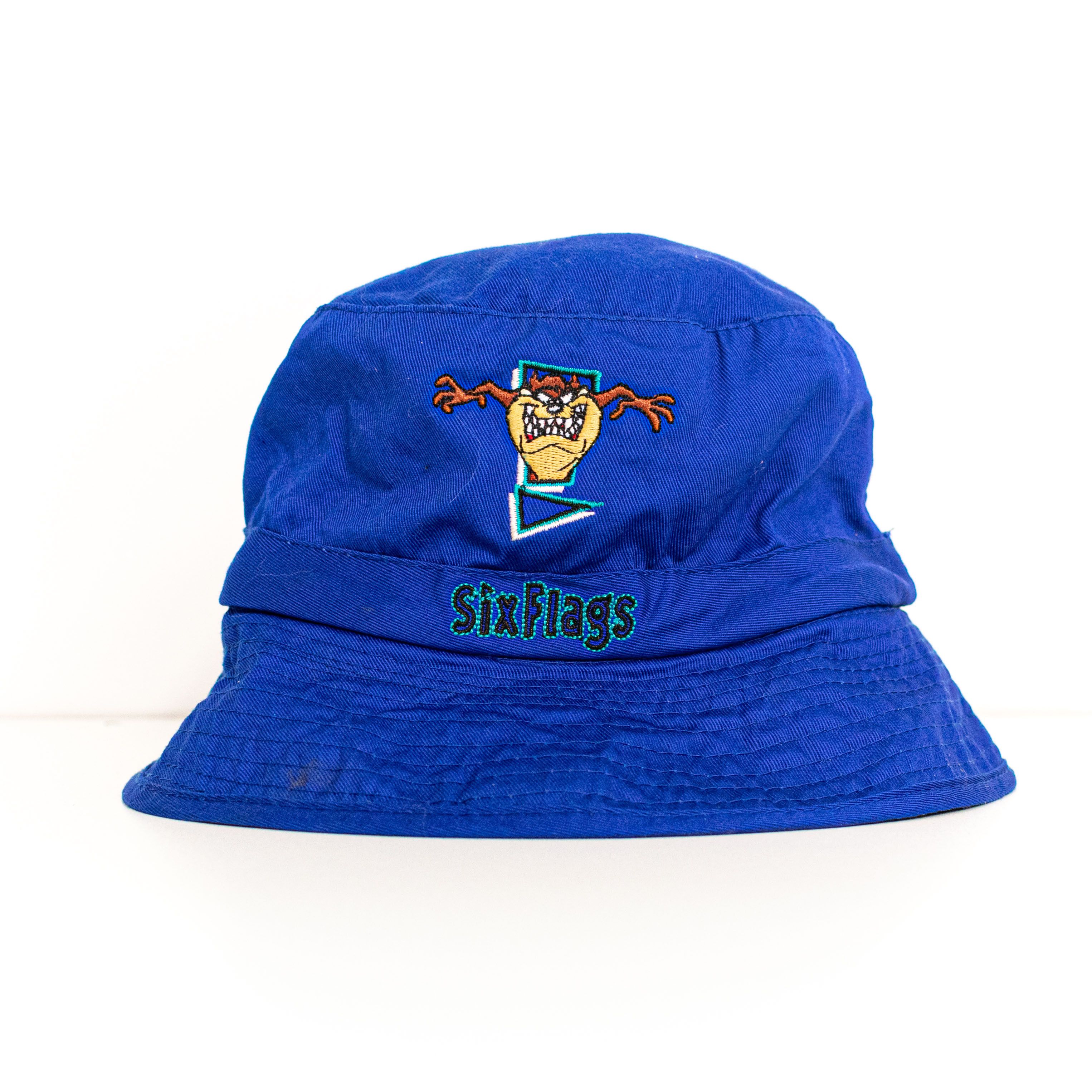 Vintage VTG 1999 Warner Bros Looney Tunes Taz Six Flags Bucket Hat ...