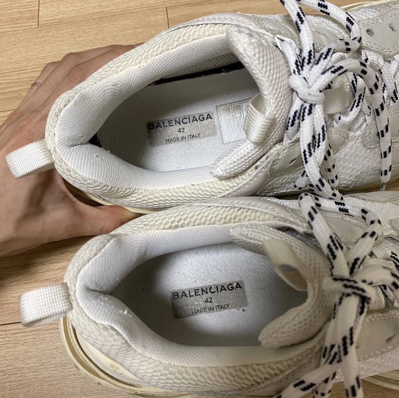 Balenciaga Balenciaga Triple S 17FW MADE IN ITALY White EUR42 US9 | Grailed