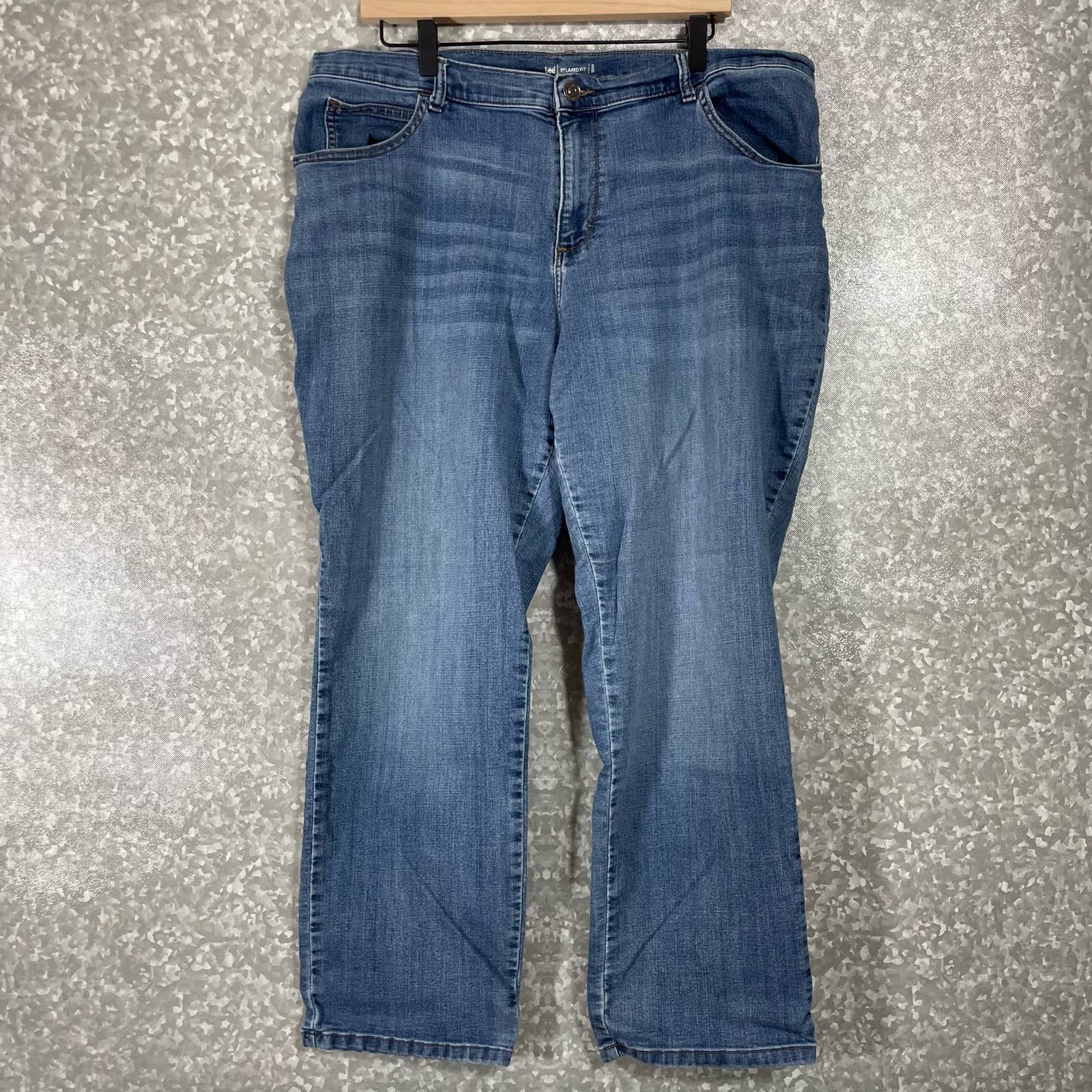 Lee Lee Medium Wash Relaxed Fit Plus Size High Rise Jeans - 20W | Grailed