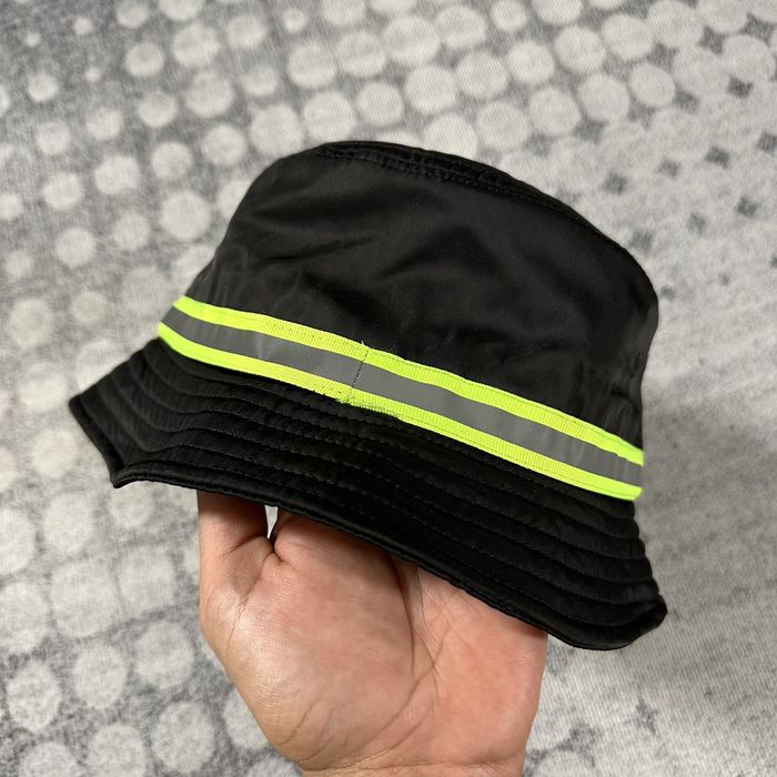 Vintage STUSSY REFLECTIVE TAPE BUCKET HAT - BLACK | Grailed