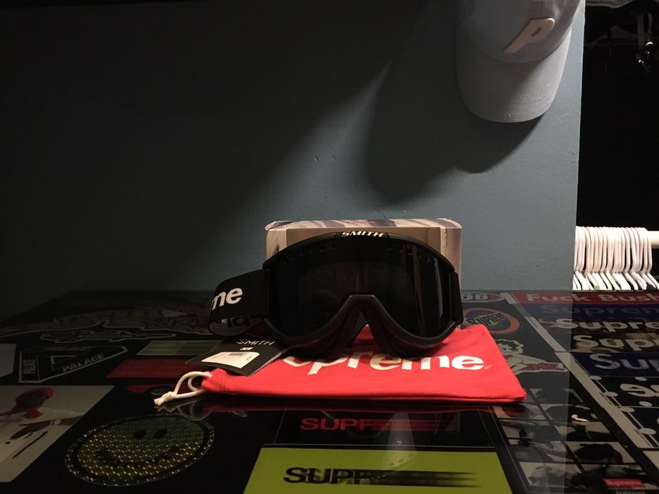 Supreme Supreme x SMITH Ski Goggles (TESTING) | Grailed