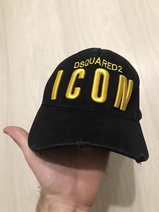 Dsquared2 Dsquared ICON Hat Born in Canada black edition | Grailed