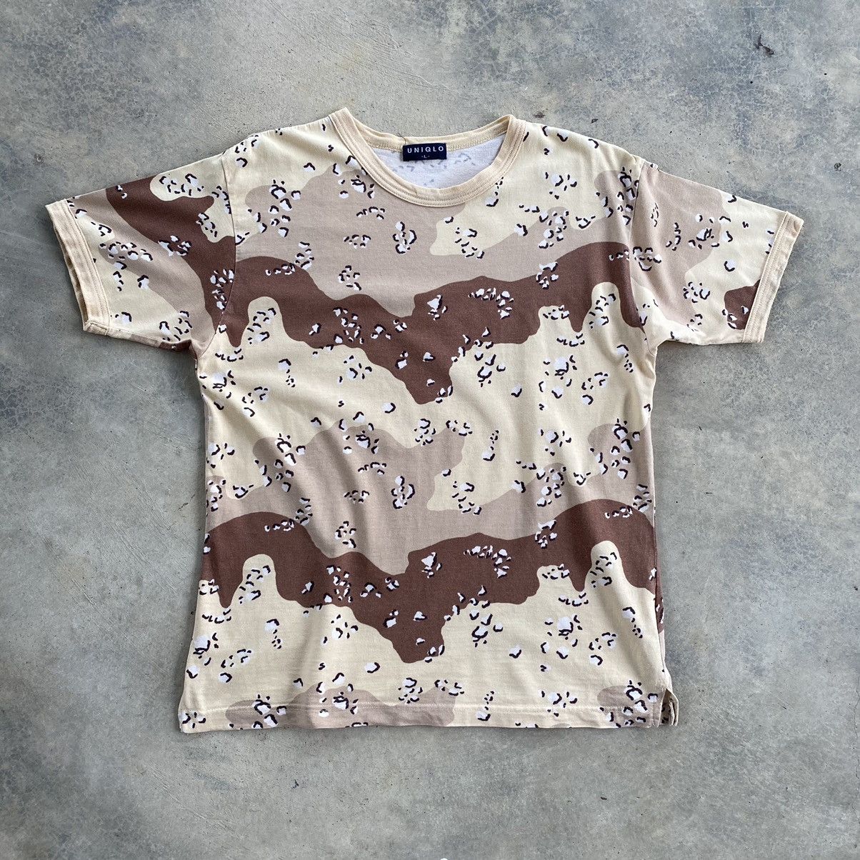 Uniqlo Uniqlo Camo Ringer Tshirt | Grailed