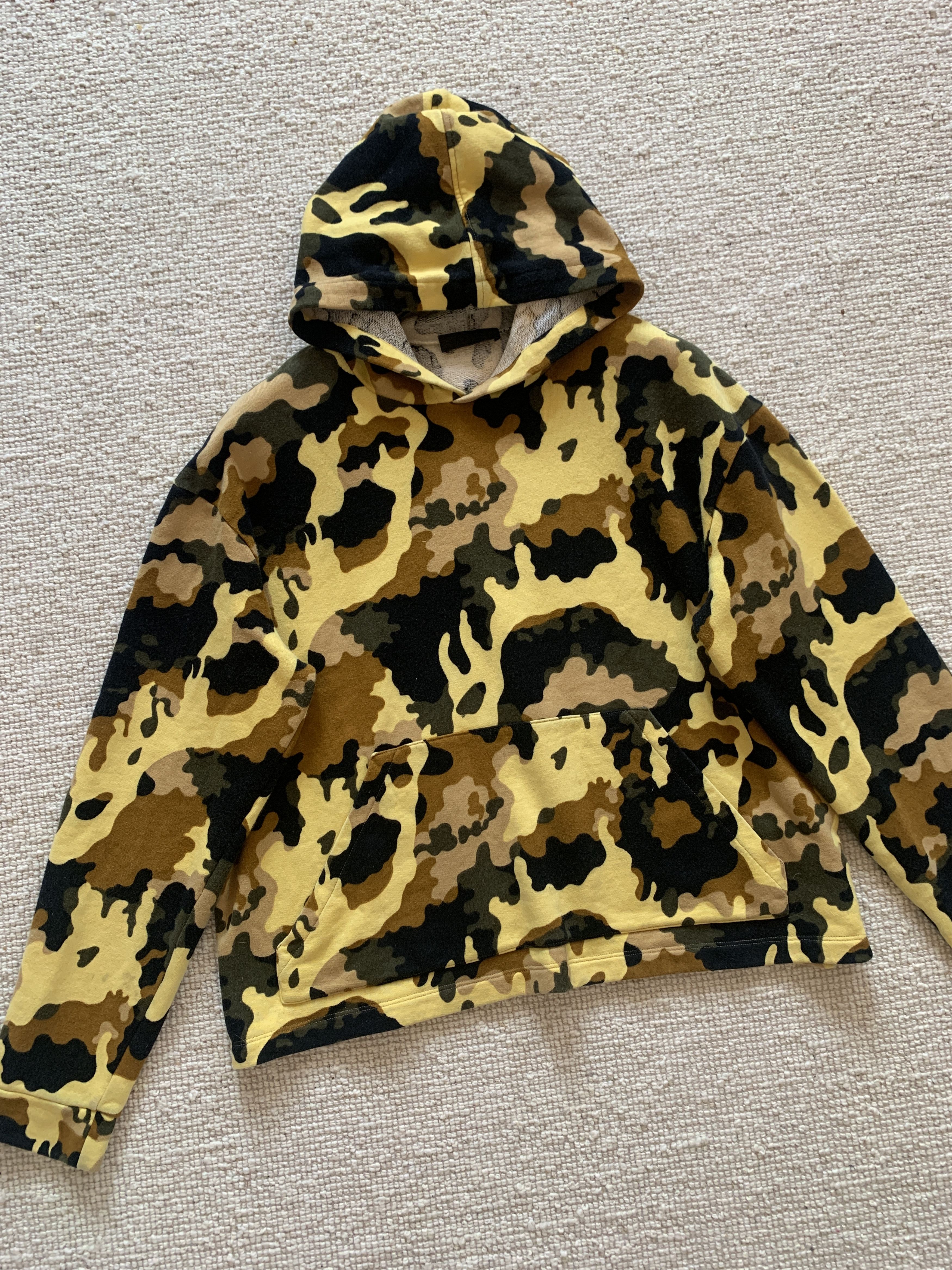 Prada RARE PRADA MILANO CROPPED HOODIE IN BLACK/YELLOW/ARMY CAMO | Grailed