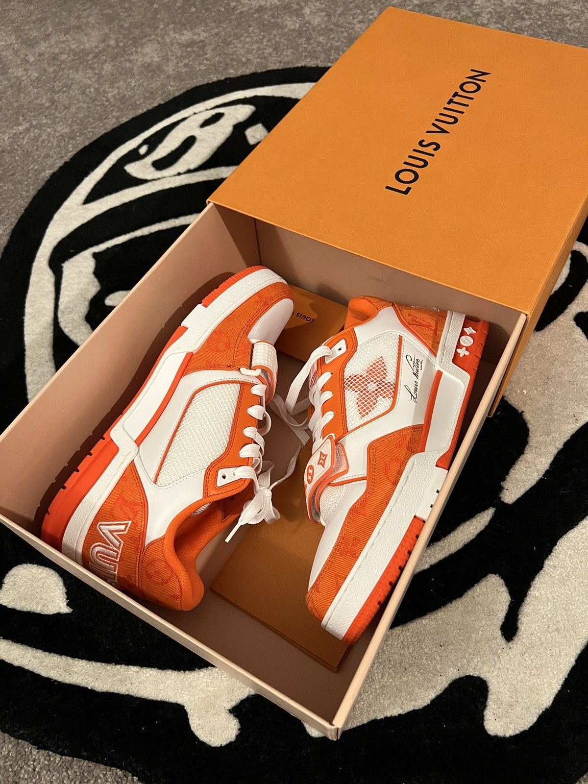 Louis Vuitton LV TRAINER SNEAKER | Grailed