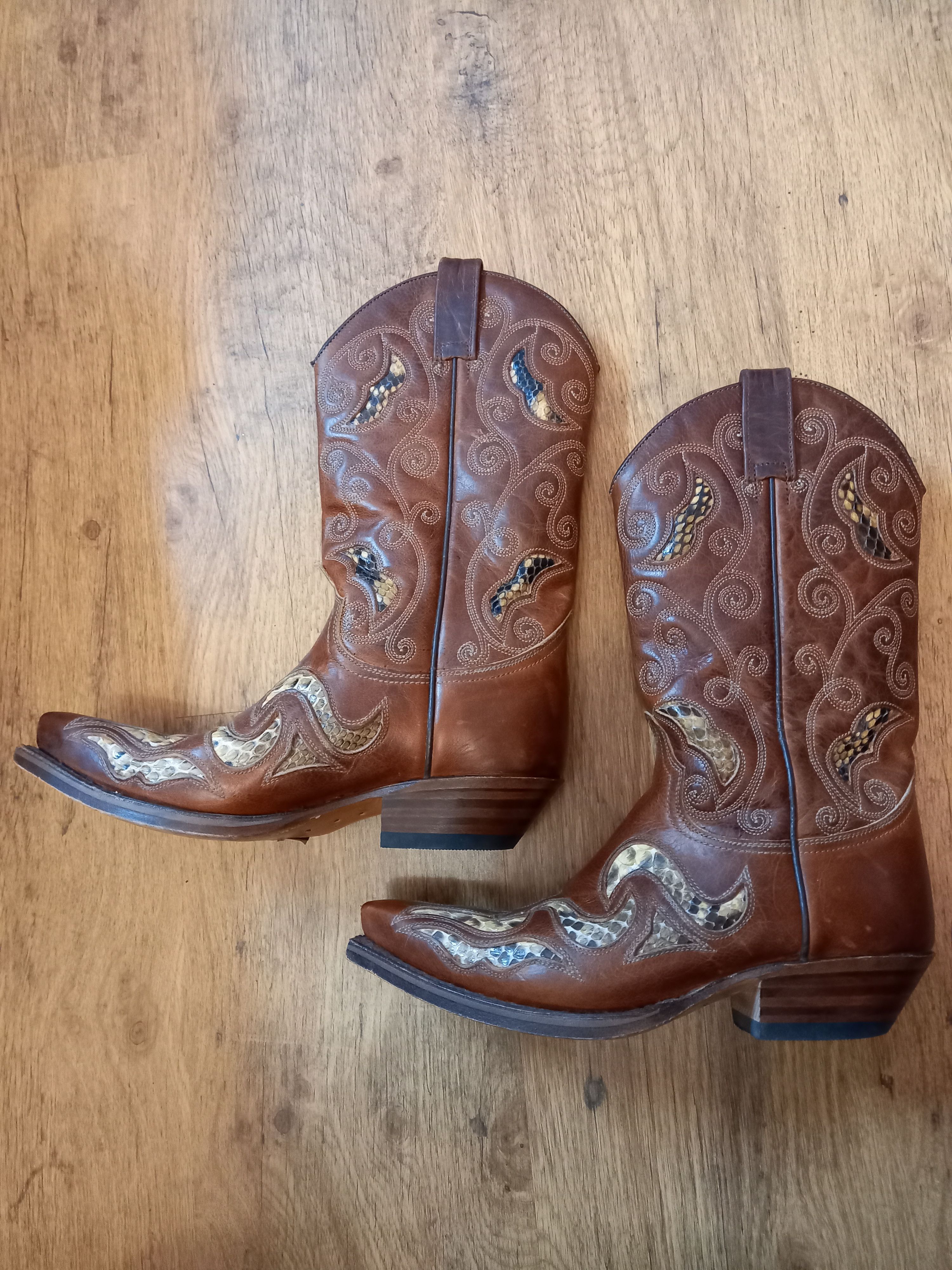 Sendra Rare Vintage Sendra Snake Python Leather boots Size 7 US | Grailed