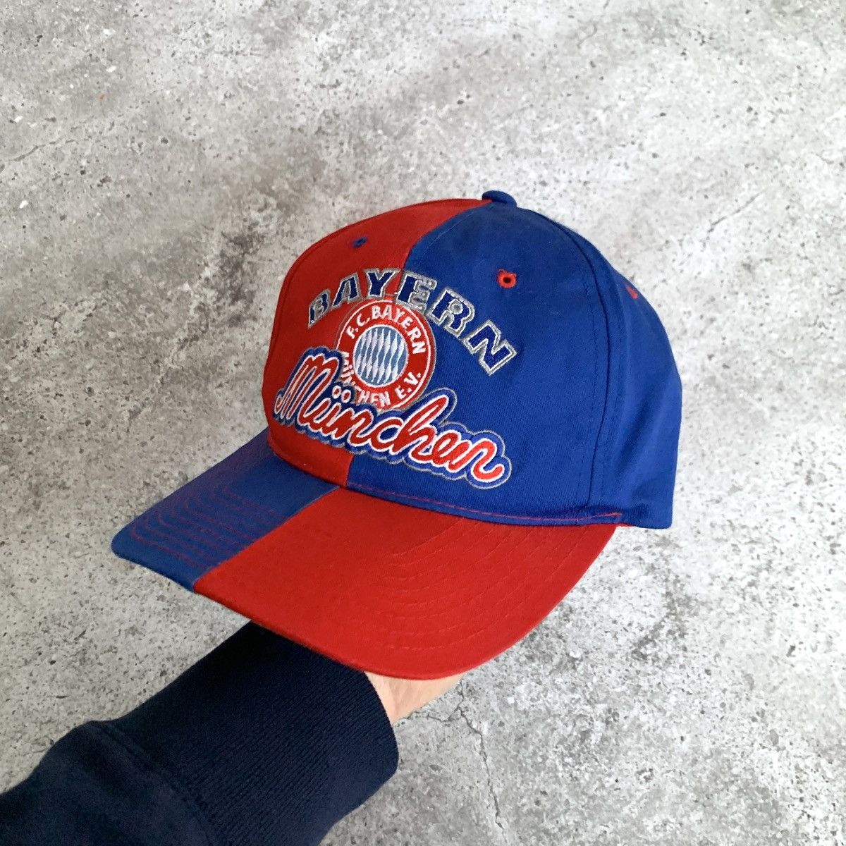 Vintage Vintage FC Bayern Munchen 90s Blue/Red Rare Baseball Cap Hat ...