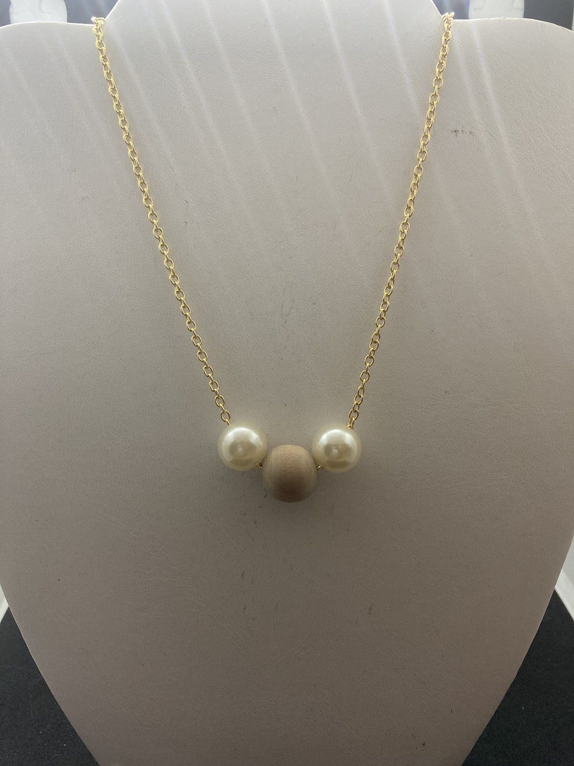 Handmade Wood and 2 Pearl Beads Gold Chain Necklace | Grailed
