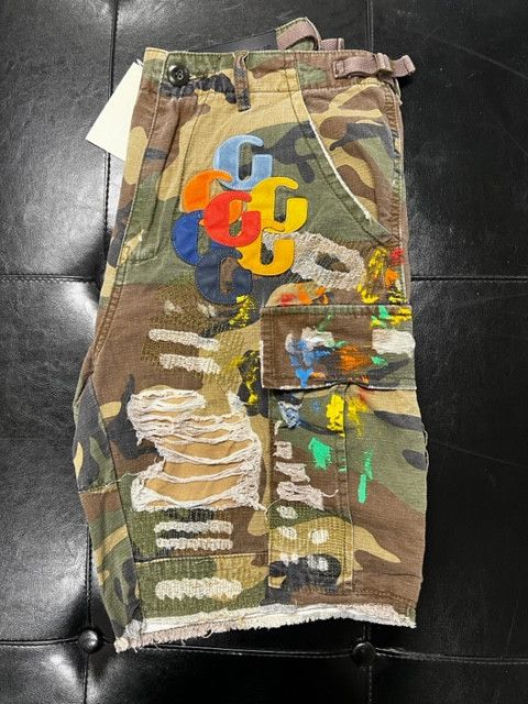 Gallery Dept. Gallery Dept ‘G Patch’ Camo Cargo Shorts | Grailed