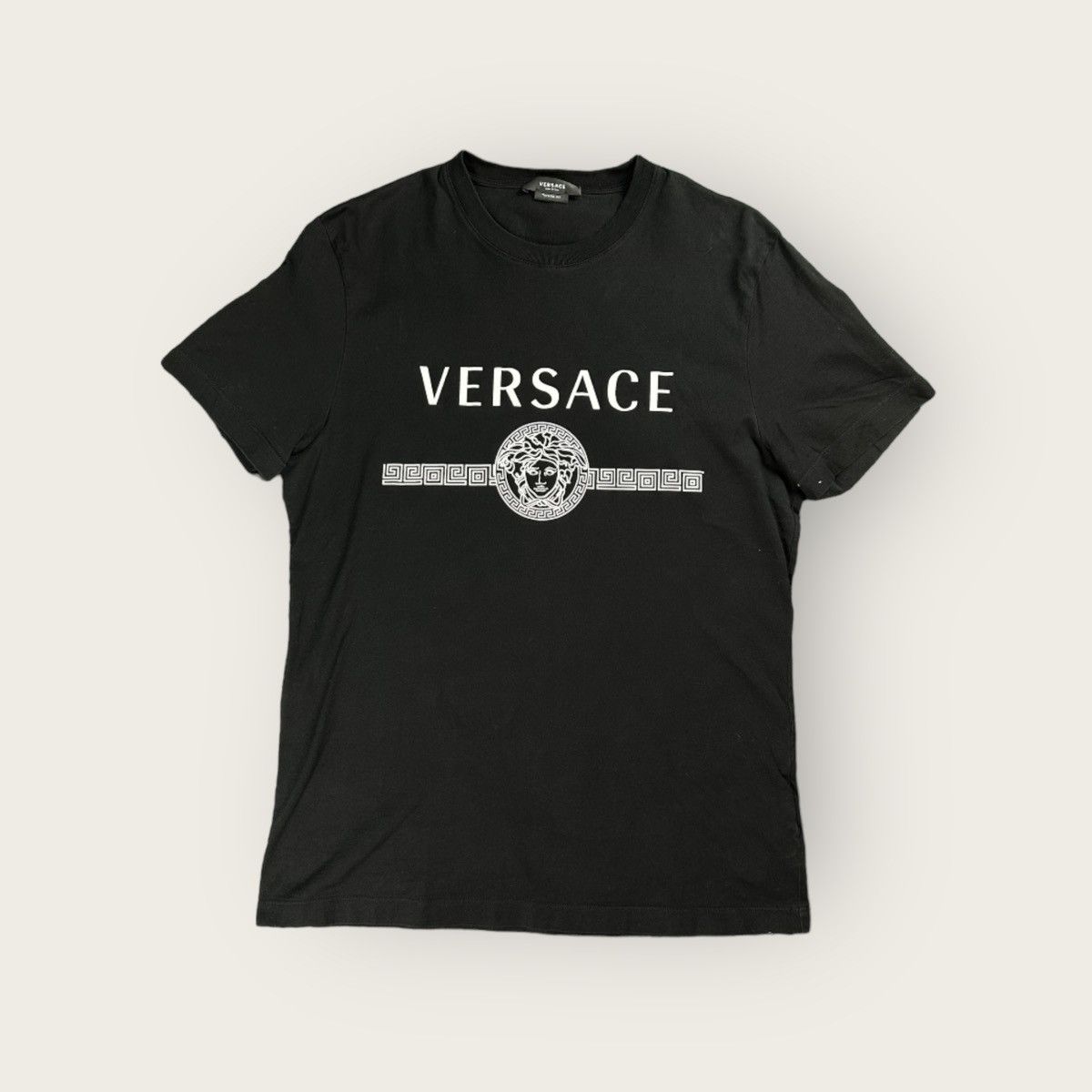 Versace MEDUSA GRECA FONT TEE | Grailed
